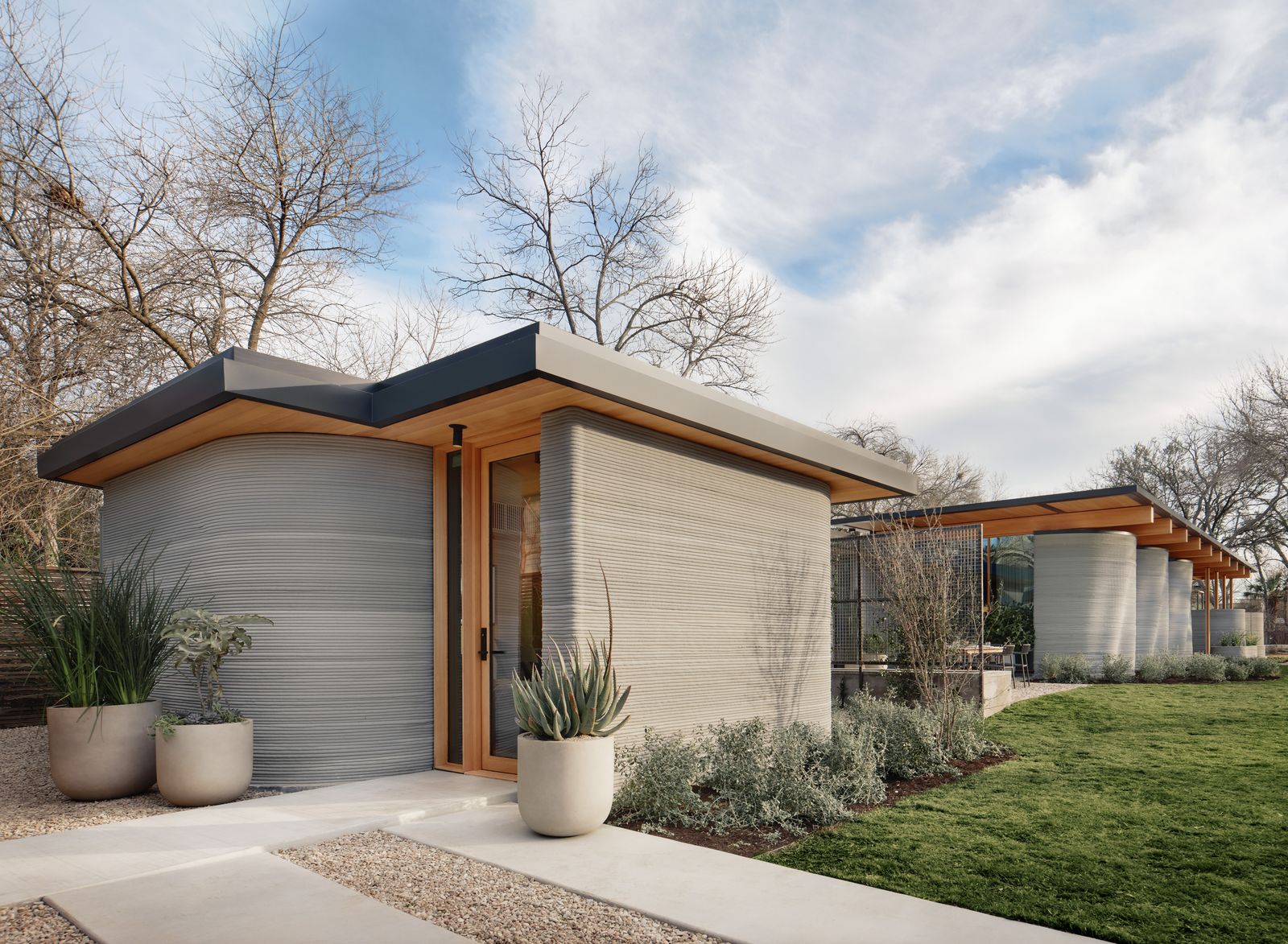 Photo 26 of 32 in The 25 Most Important Homes of the Past 25 Years - Dwell