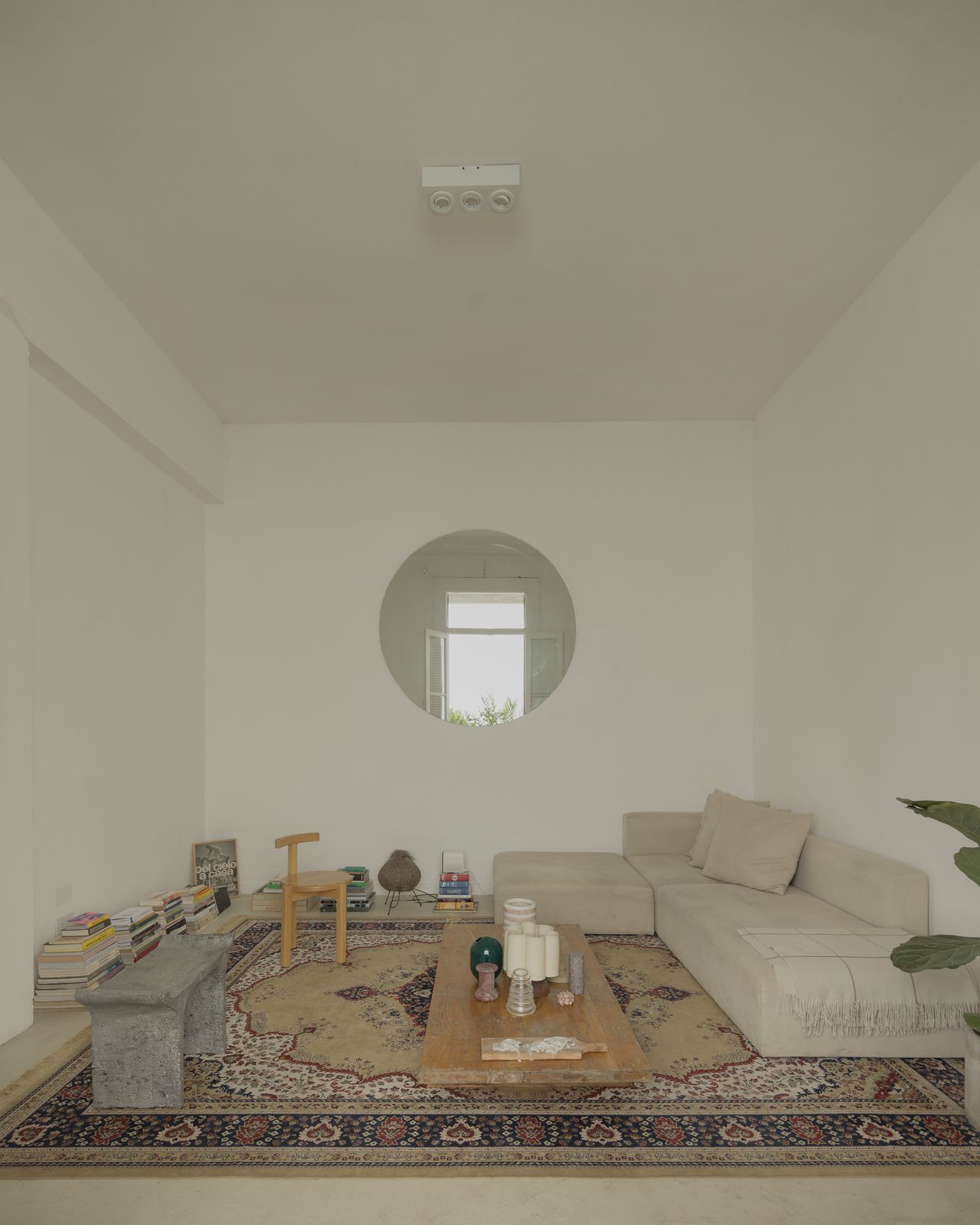 Photo 7 of 13 in Rental Revamp: A Designer Cuts a Deal With His ...