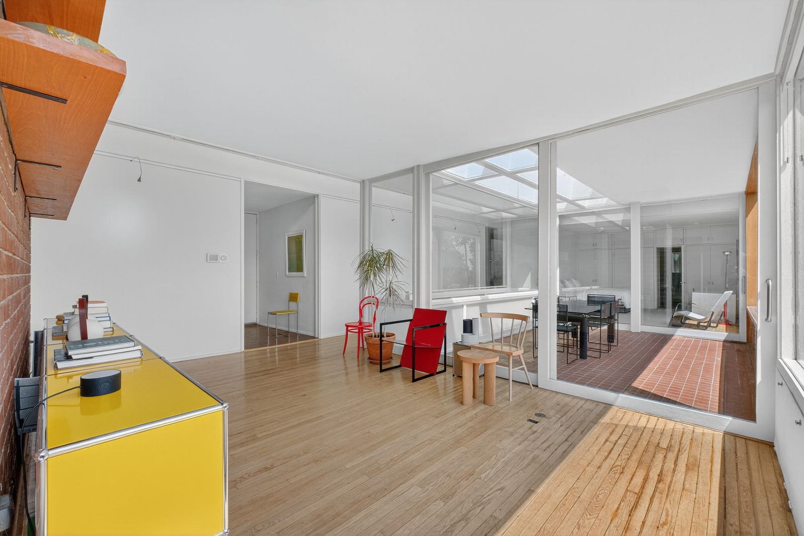 Photo 6 of 13 in Philip Johnson’s Wolf House Is on the Market for $1.8M ...