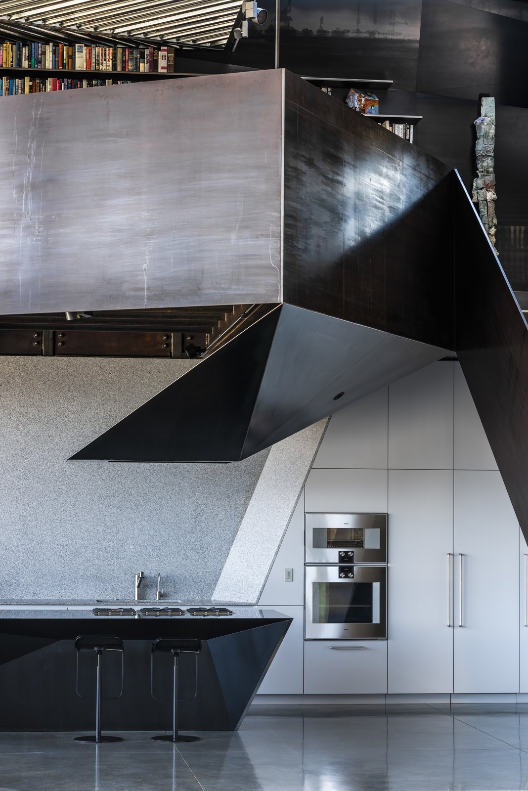 Photo 17 of 24 in 23 Kitchen Countertops That Serve Up Good Design from ...