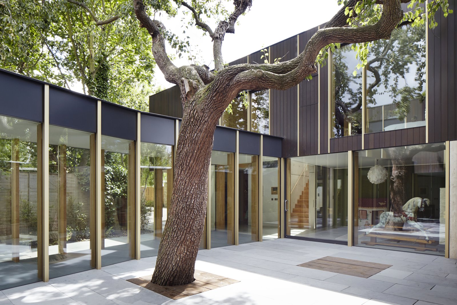 Photo 2 of 9 in This Modern Courtyard Home Celebrates a 100-Year-Old ...