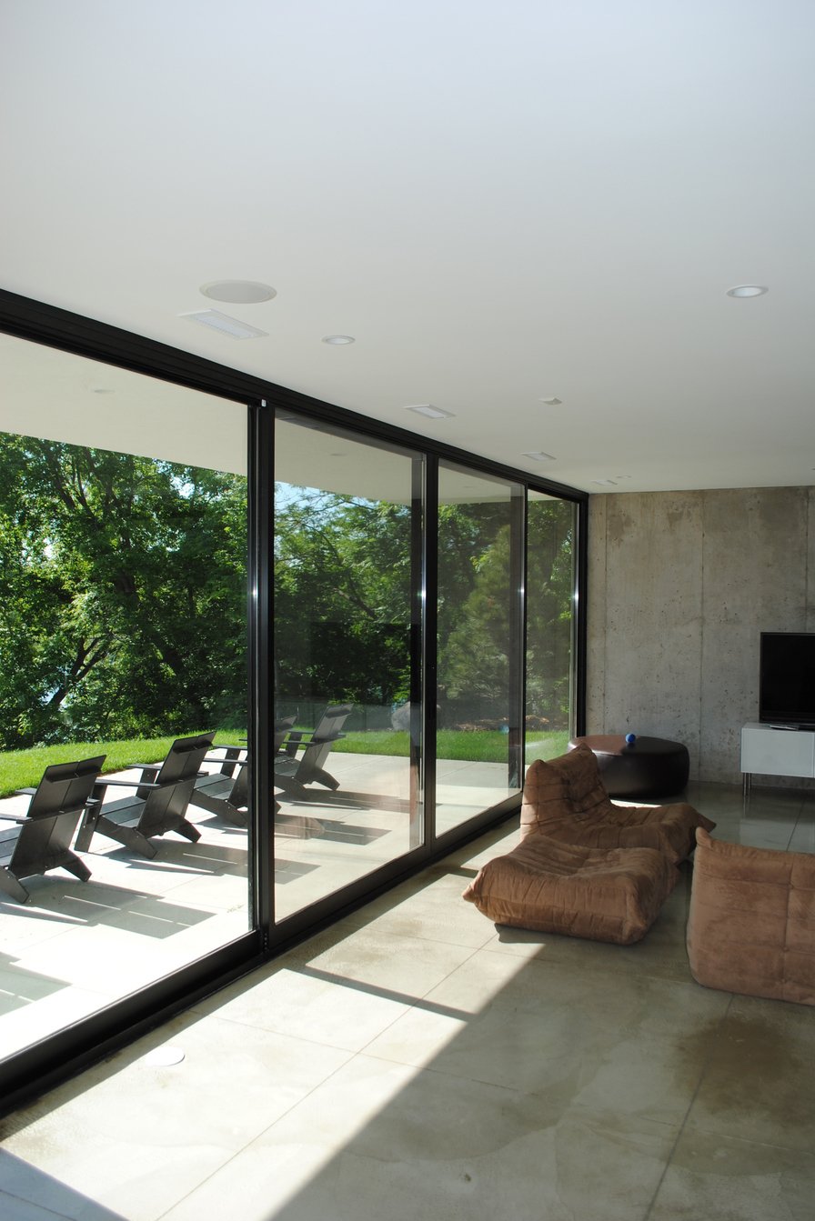 Photo 3 of 7 in Sweeney Lake House by CityDeskStudio - Dwell