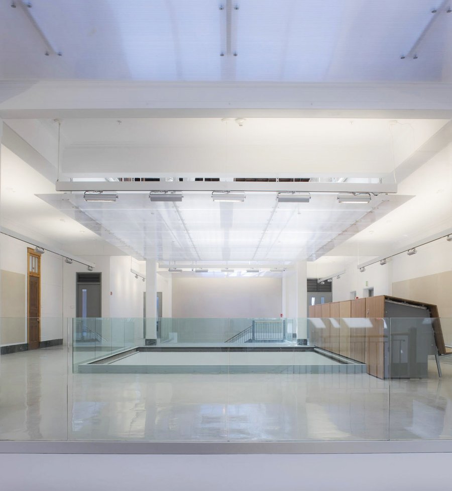 Photo 2 of 9 in Syracuse University School of Architecture by Garrison ...