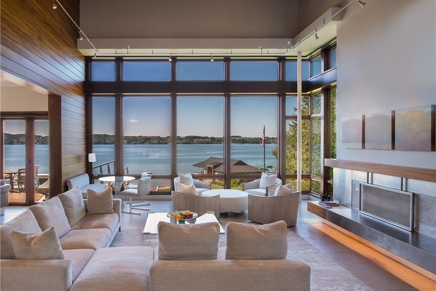 Photo 7 of 9 in Modern Waterfront Residence by Marvin - Dwell