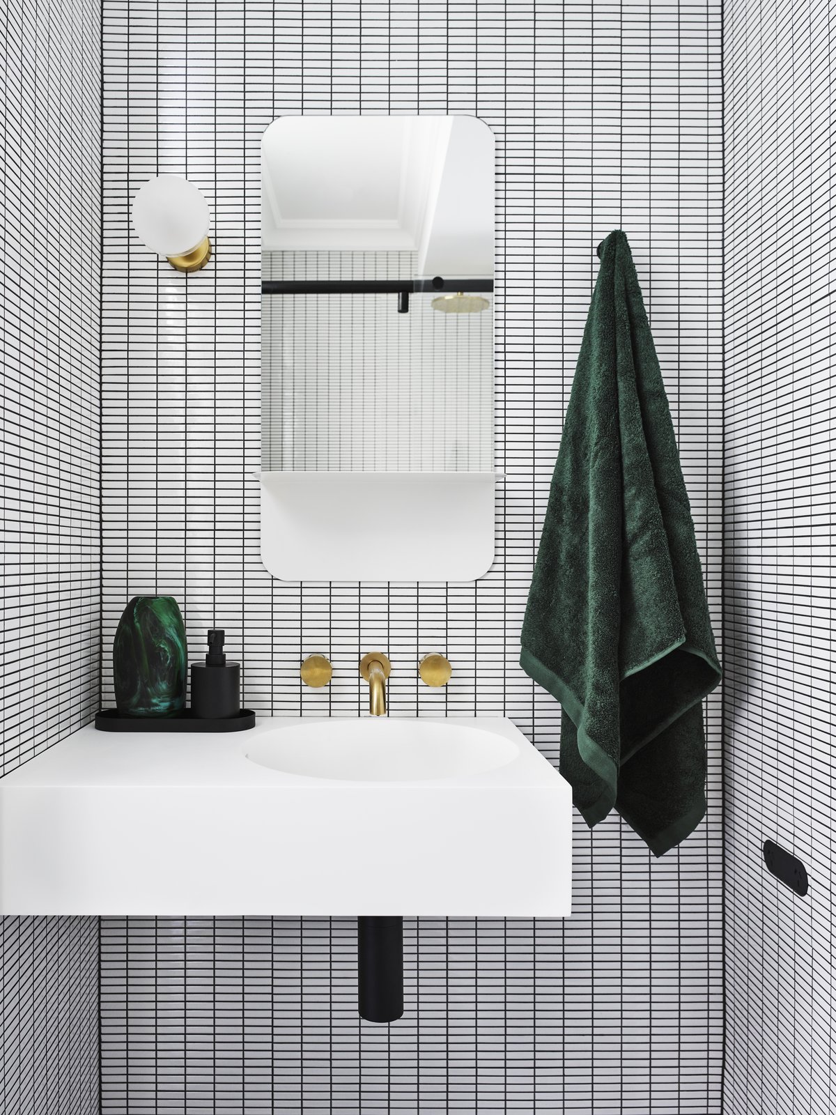 Photo 7 of 22 in 22 Powder Rooms That Pack Serious Style Into a Small ...