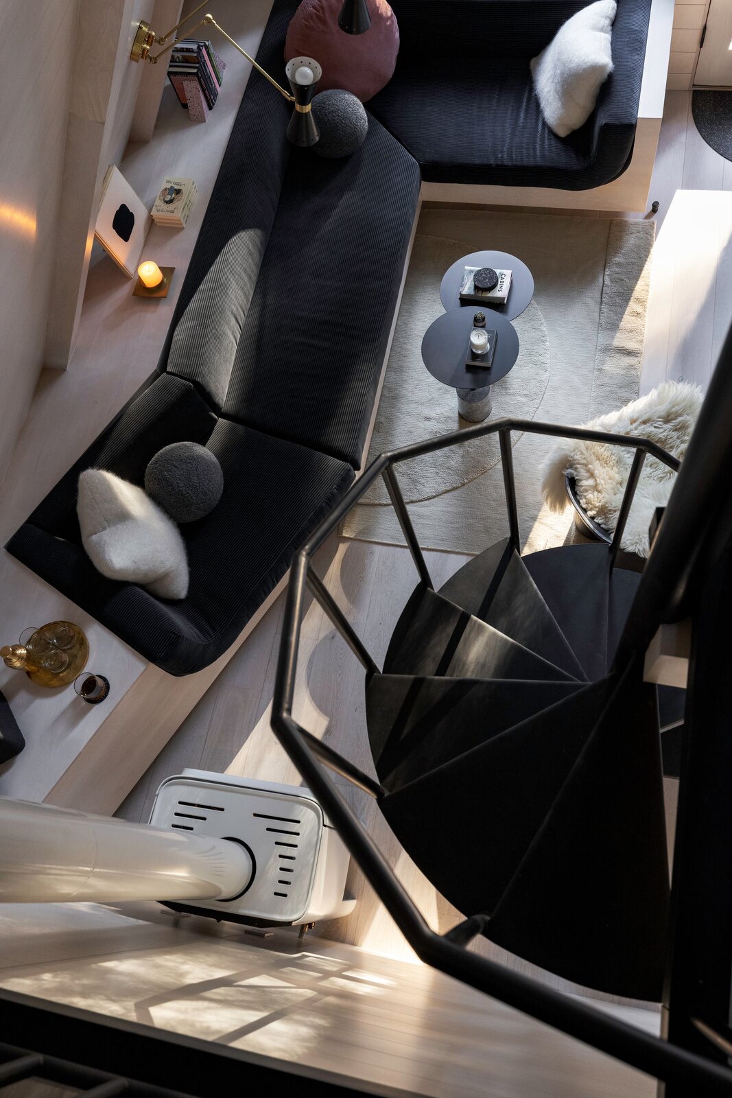 Photo 4 of 14 in A Designer Peels Back Layers of Linoleum and Shag ...