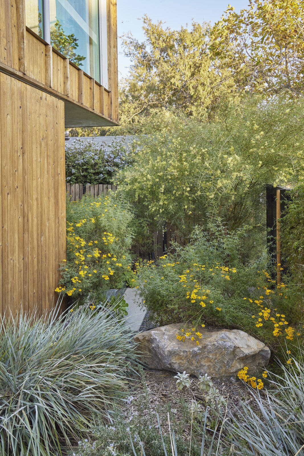Photo 17 of 18 in In Echo Park, an “Odd Little Property” Turns Into an ...