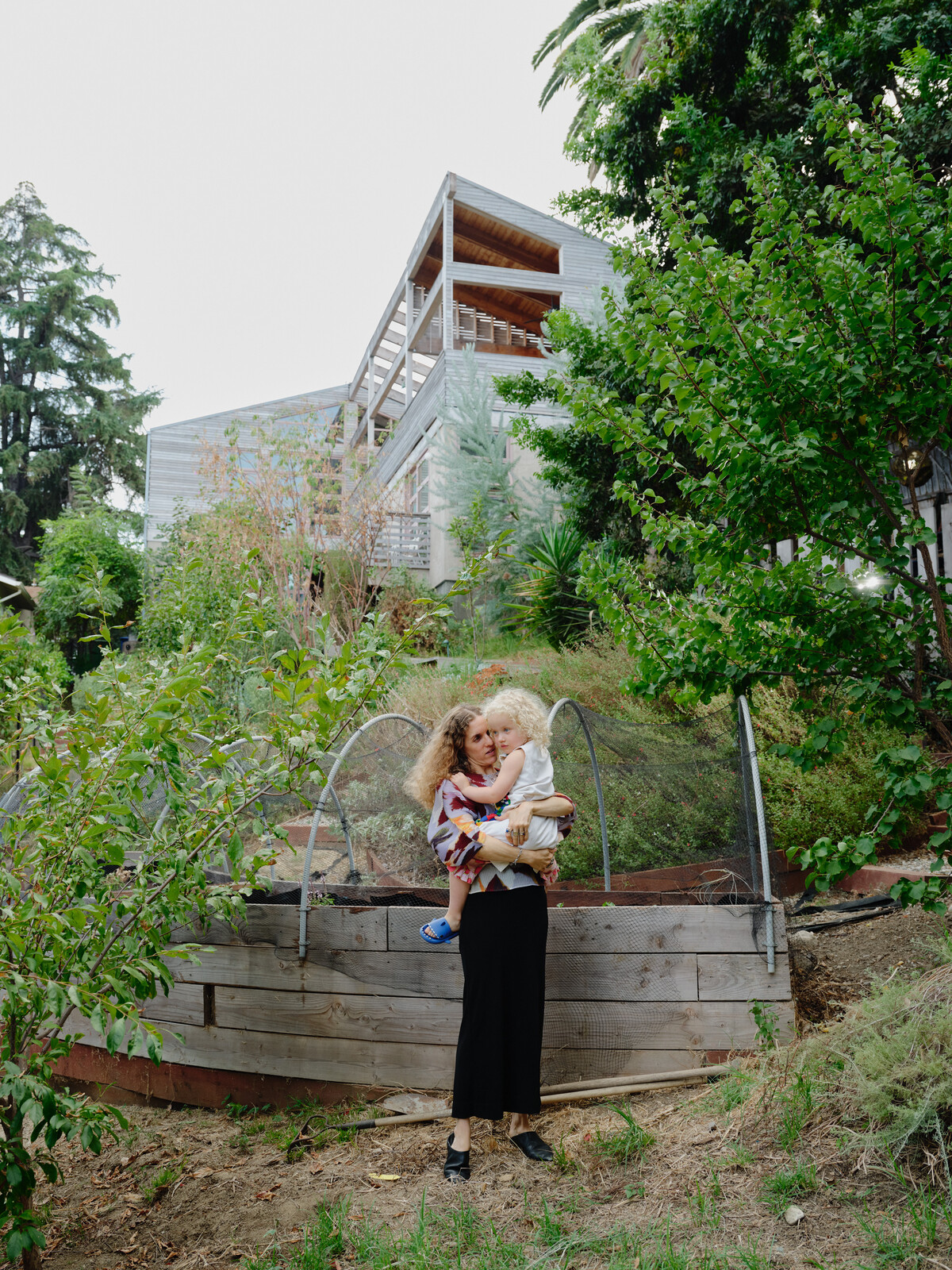 Photo 12 of 14 in Open House Event: This Cozy L.A. Home Pairs High ...