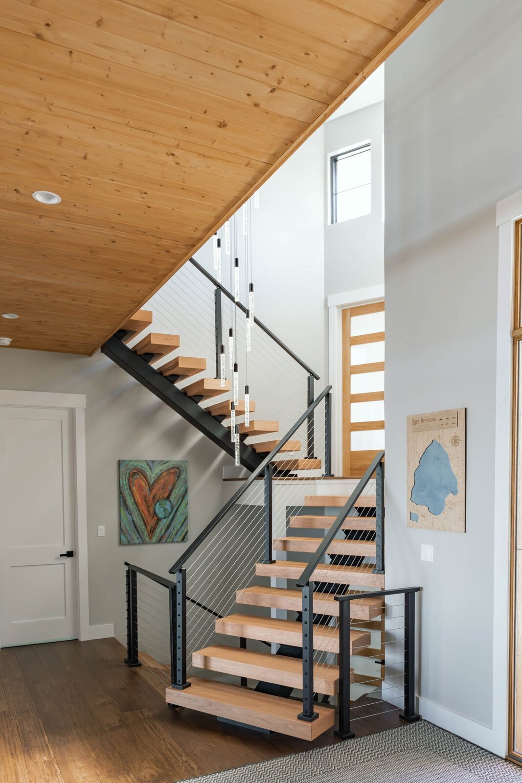 Photo 7 of 10 in Make a Floating Staircase the Centerpiece of Your Home ...