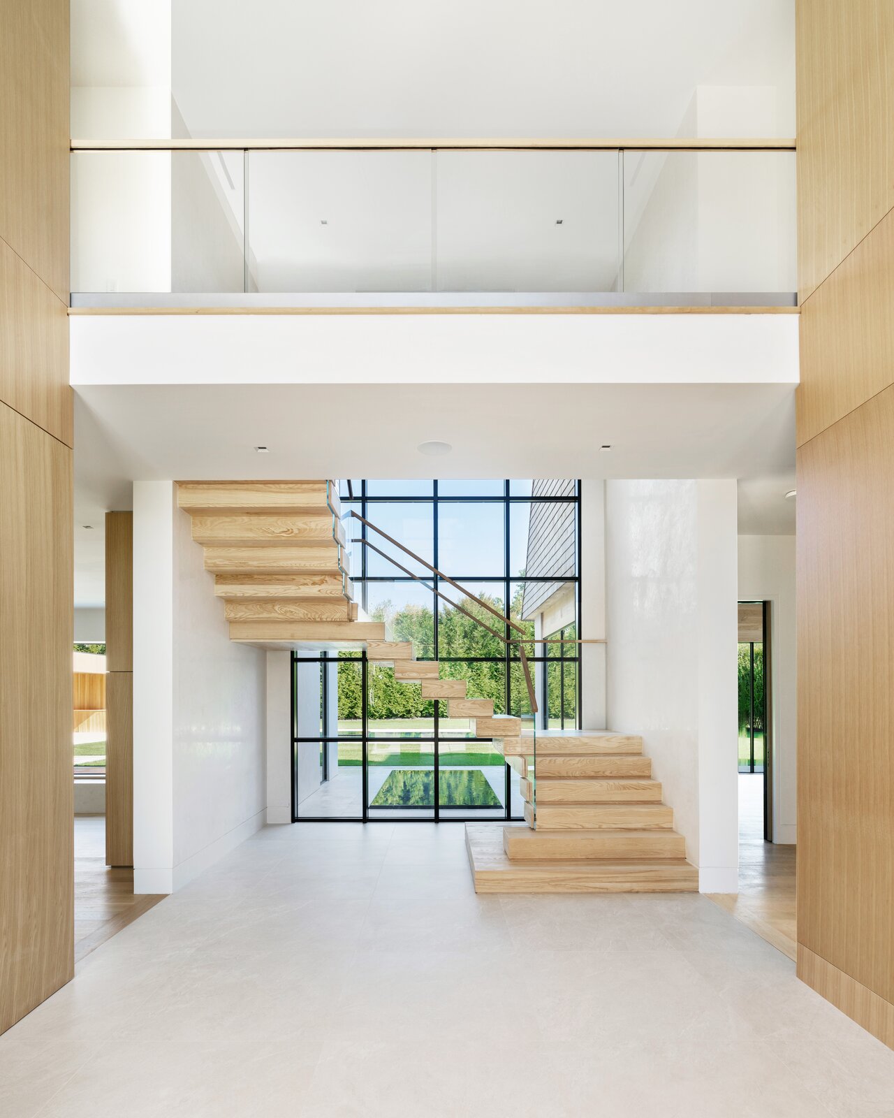 Photo 10 of 10 in Make a Floating Staircase the Centerpiece of Your ...