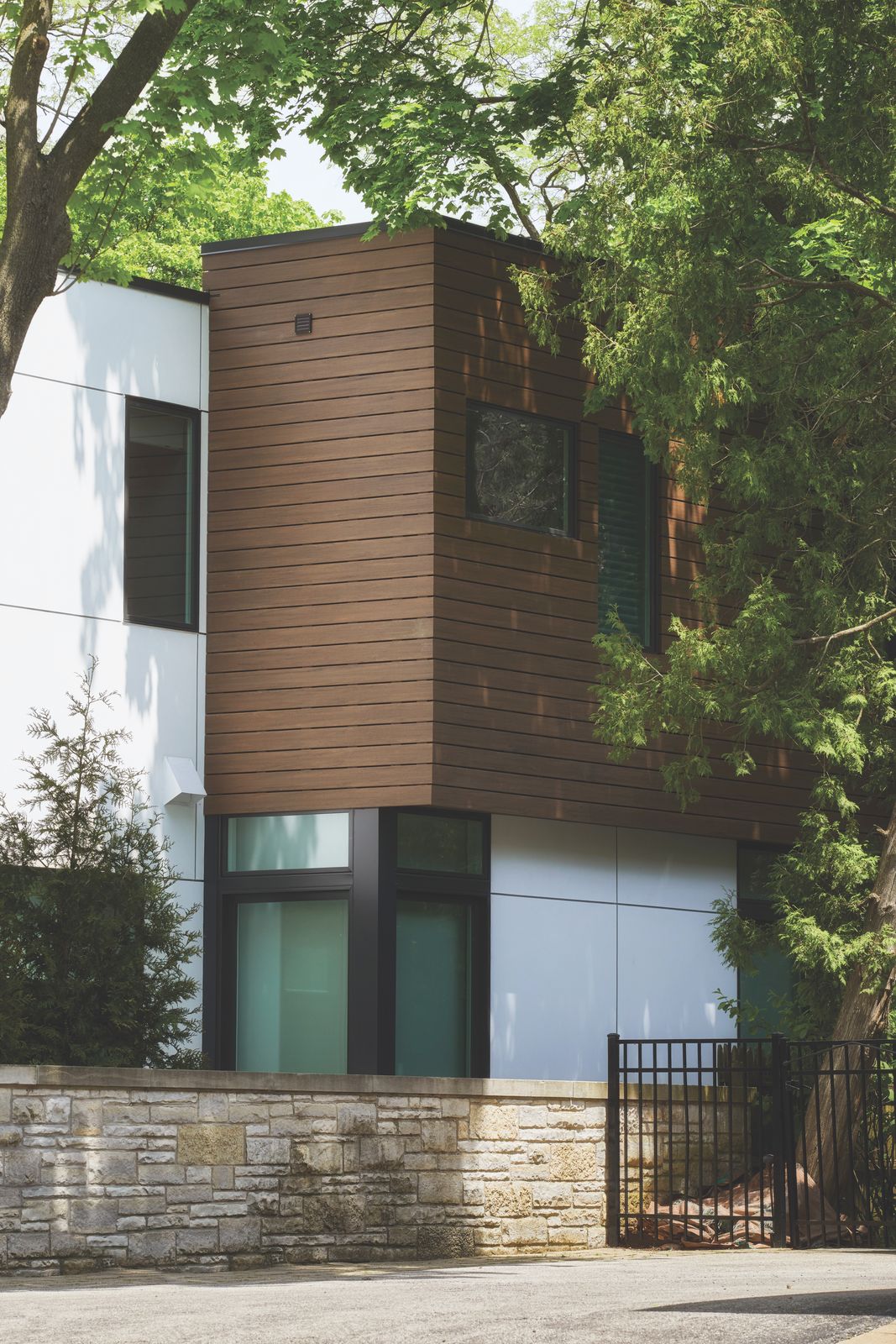 Photo 8 of 8 in A Clever Wood Alternative Helps This Contemporary Home ...