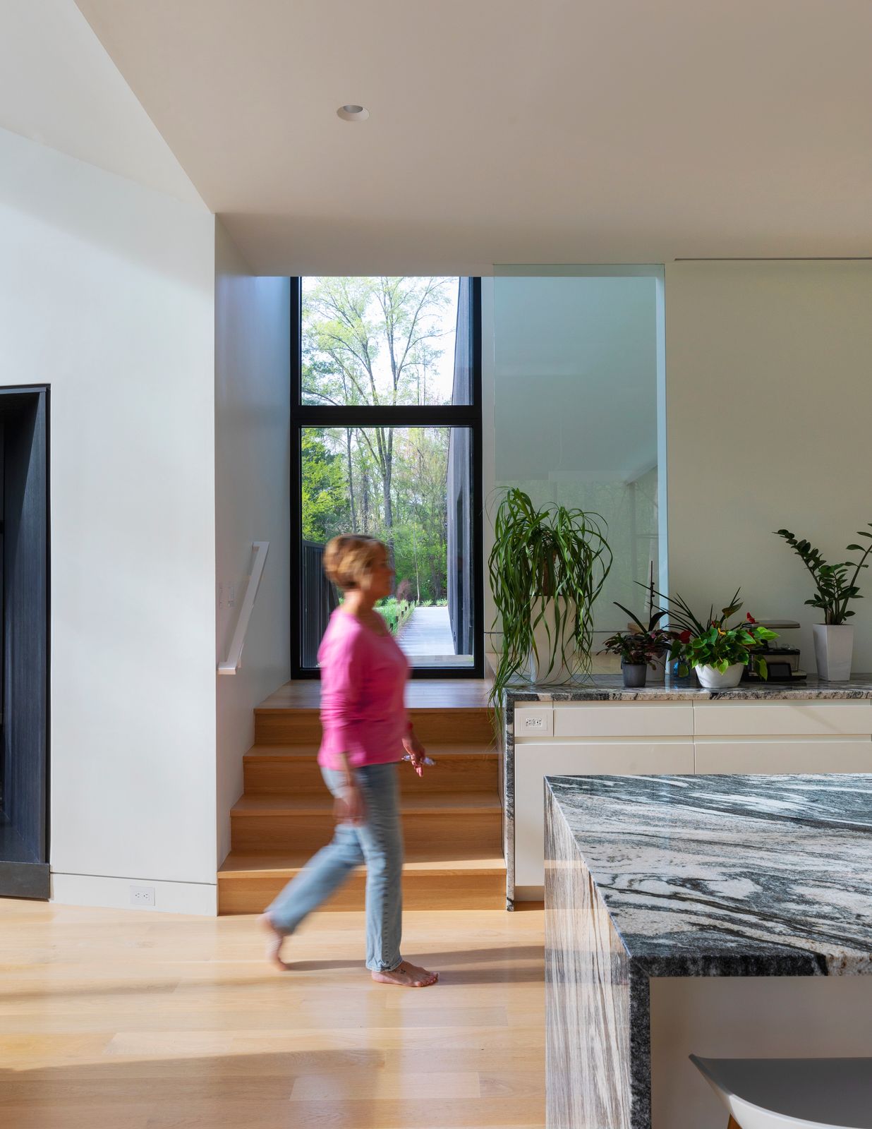 Photo 4 of 9 in This Plus Sign-Shaped Home in Central Indiana Knows All ...