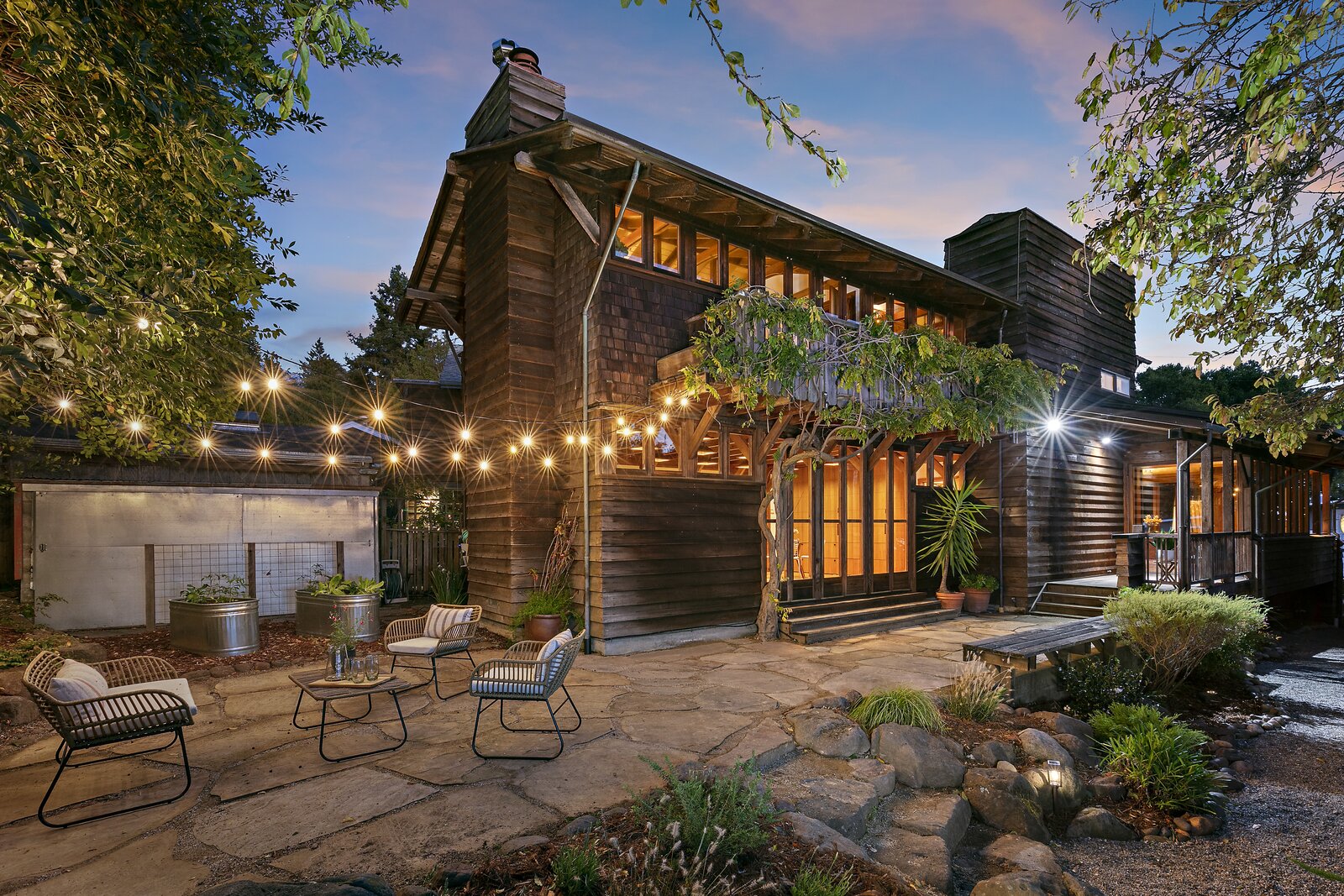 Photo 13 of 13 in A Redwood-Clad Craftsman With Japanese Influences ...
