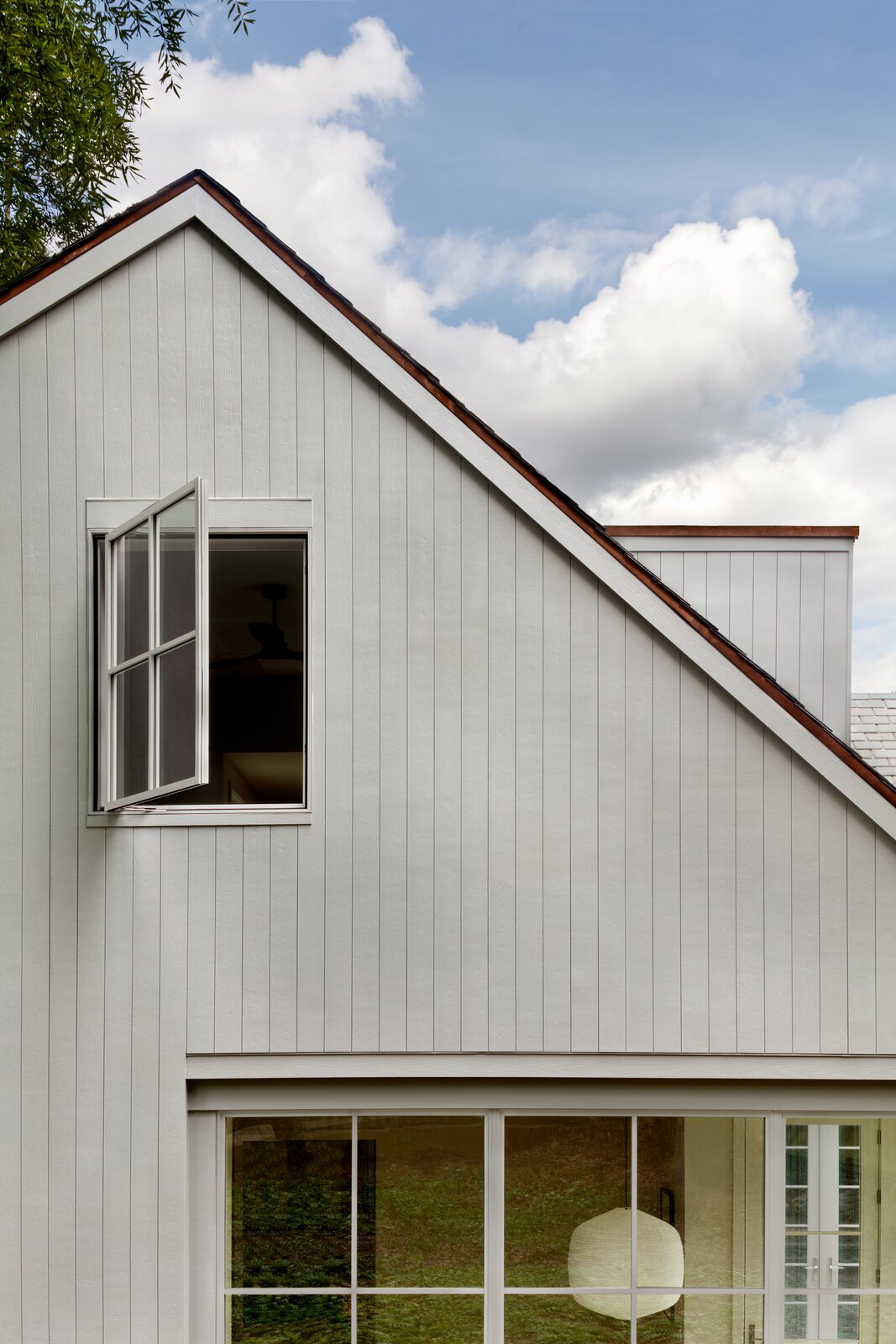 Photo 3 of 18 in Before & After: They Loved Their Cozy Cottage, So They ...