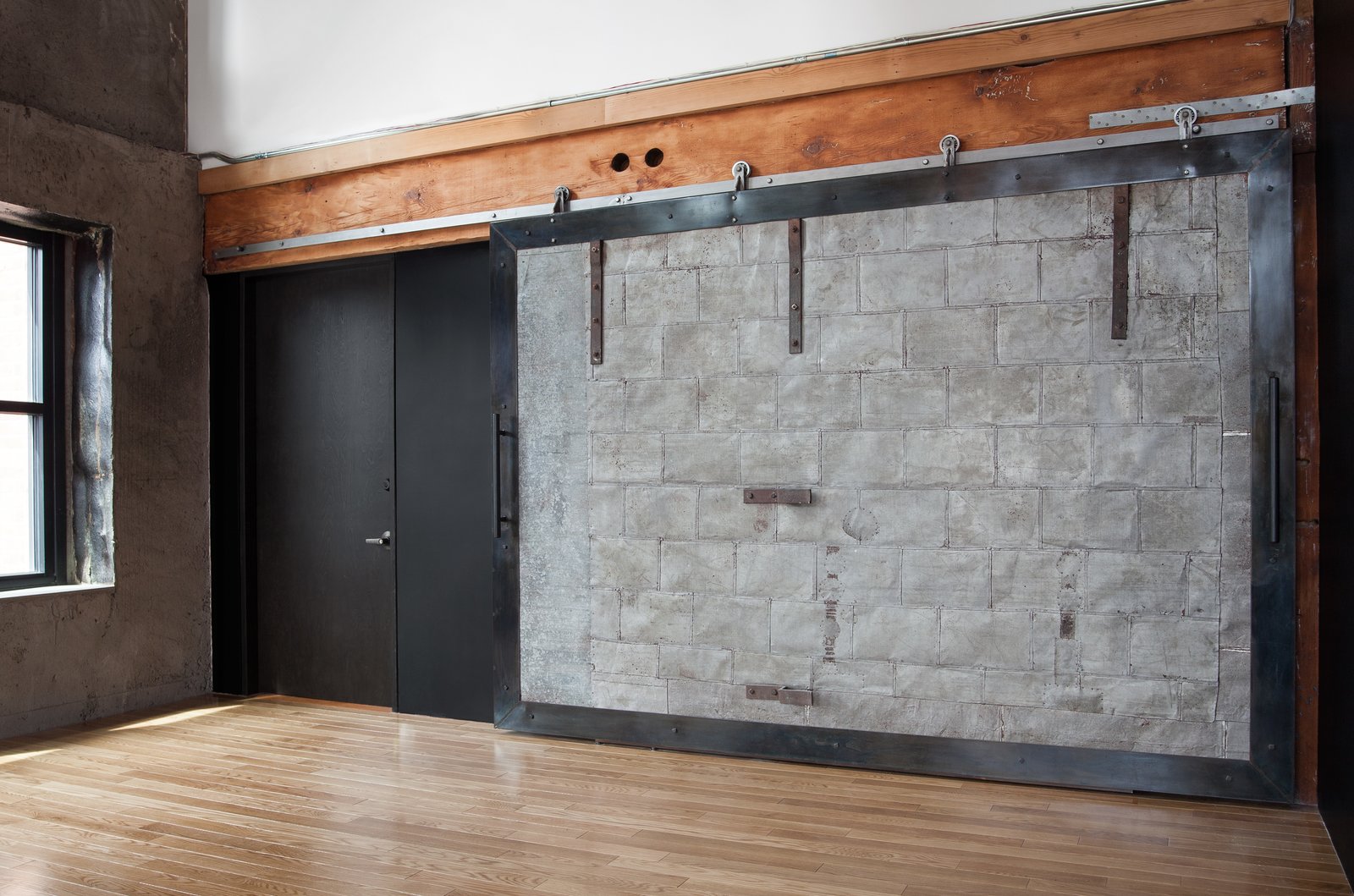 Photo 4 of 7 in The Axel Sliding Door Hardware System by Krownlab - Dwell