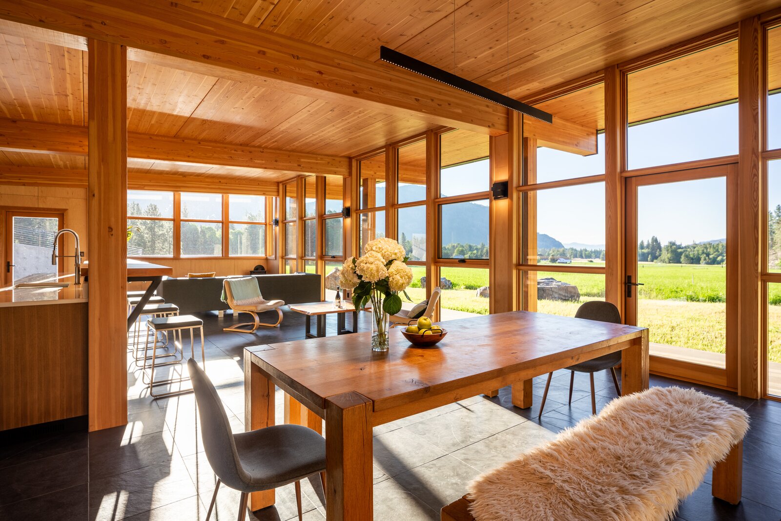 Photo 6 of 13 in The Berm House by CAST architecture - Dwell