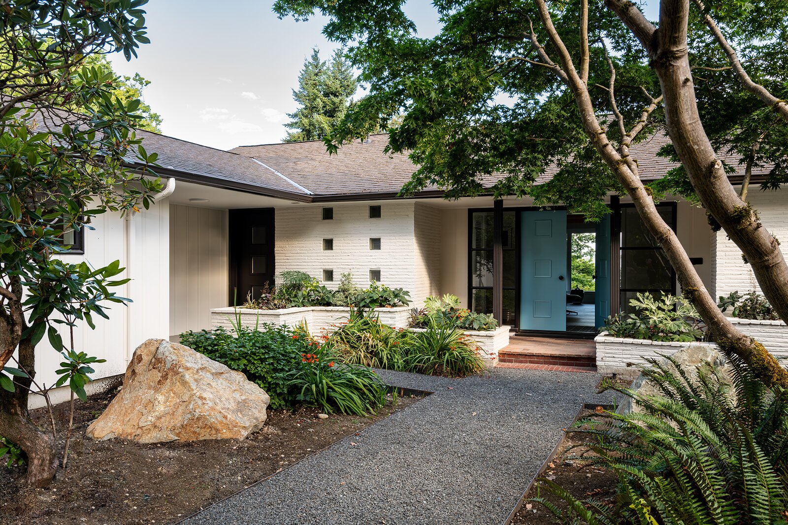 Photo 13 of 14 in Windermere Midcentury Renovation +ADU by CAST ...
