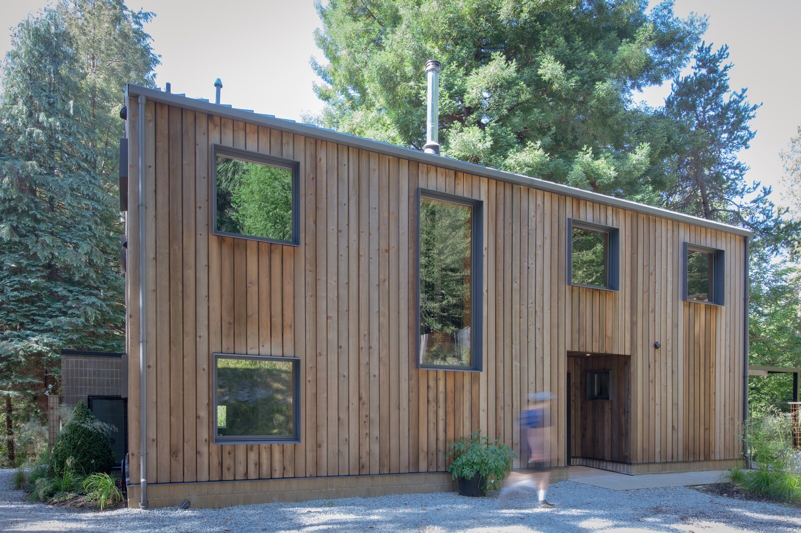 Photo 14 of 15 in On British Columbia’s Sunshine Coast, a Family Builds ...