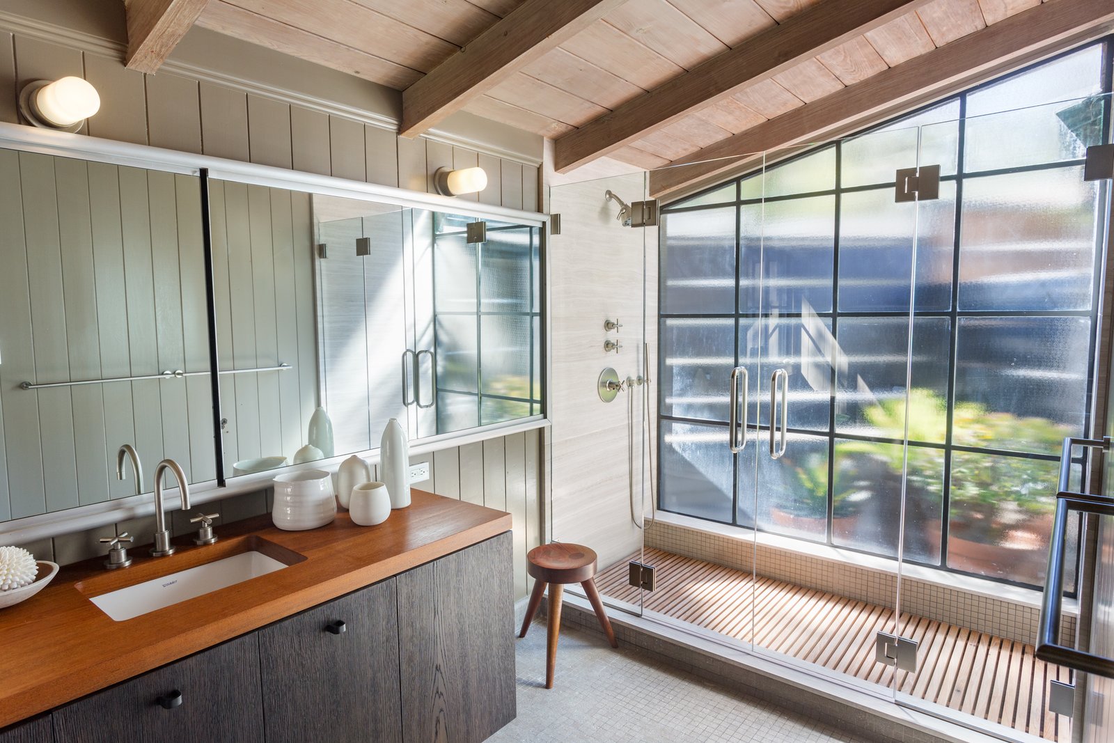 Photo 22 of 23 in A Private California Compound Hits the Market at $5M ...