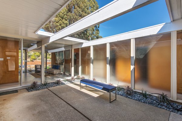 An Elegant Eichler Hits the Market at $1.15M in Northern California - Dwell