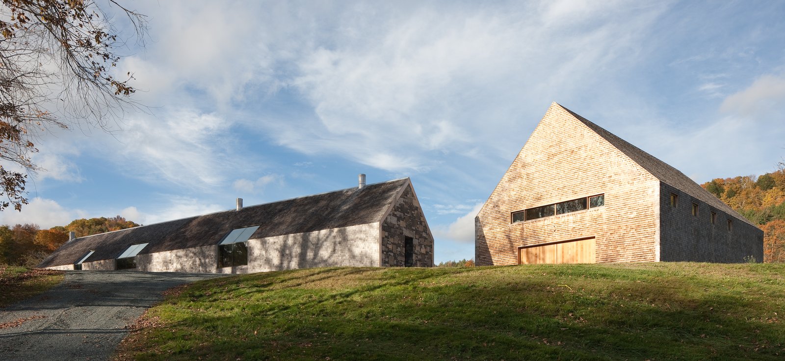 Photo 11 of 13 in A Minimalist, Rick Joy–Designed Farmhouse in Vermont ...