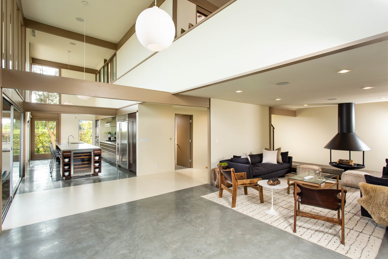 Photo 1 of 14 in A Widely Published Midcentury in L.A. Hits the Market ...
