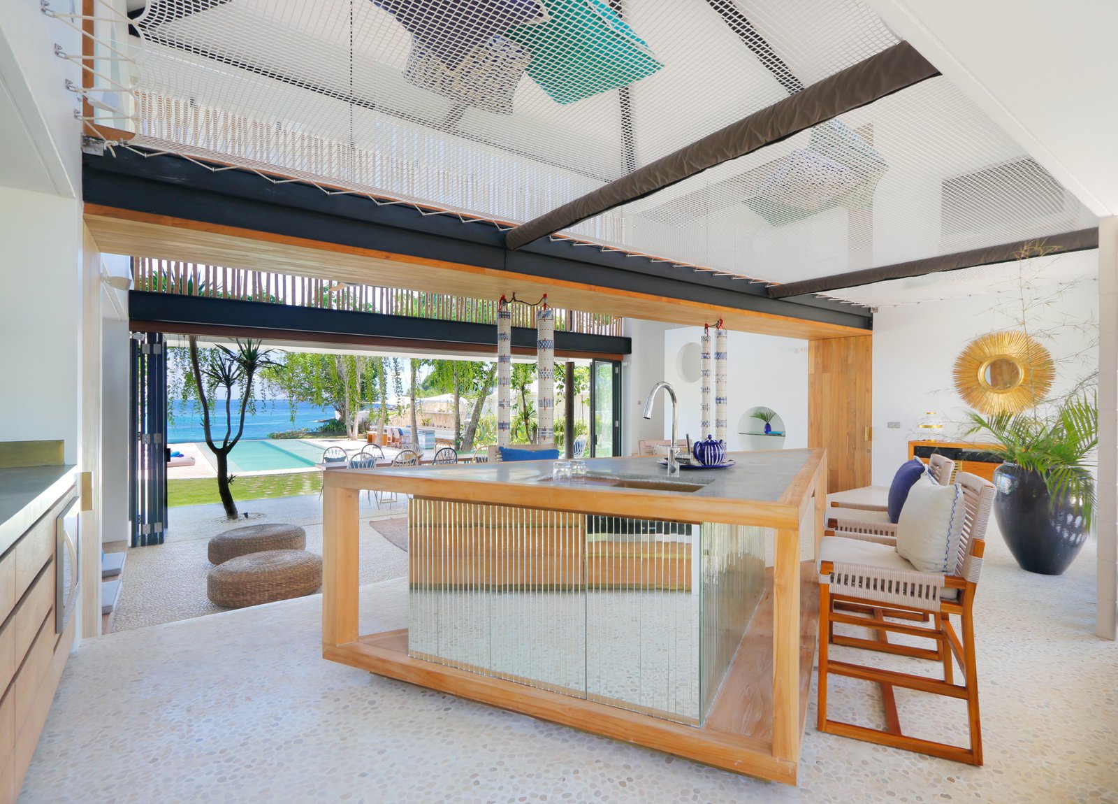 Photo 4 of 19 in Fall in Love With Bali at This Tropical, Modern ...