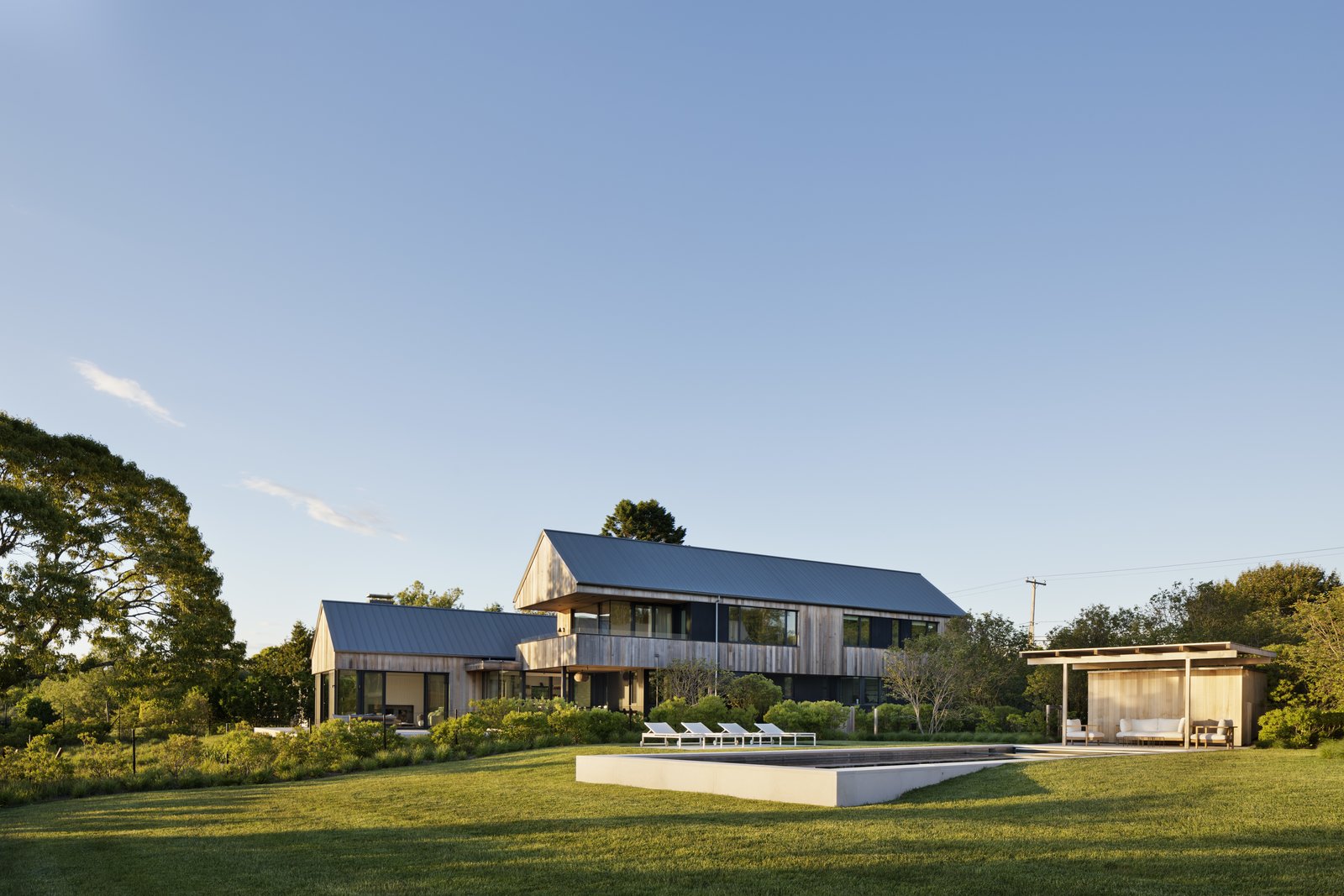Photo 11 of 18 in Two Cedar-Clad Structures Form a Unique Montauk ...