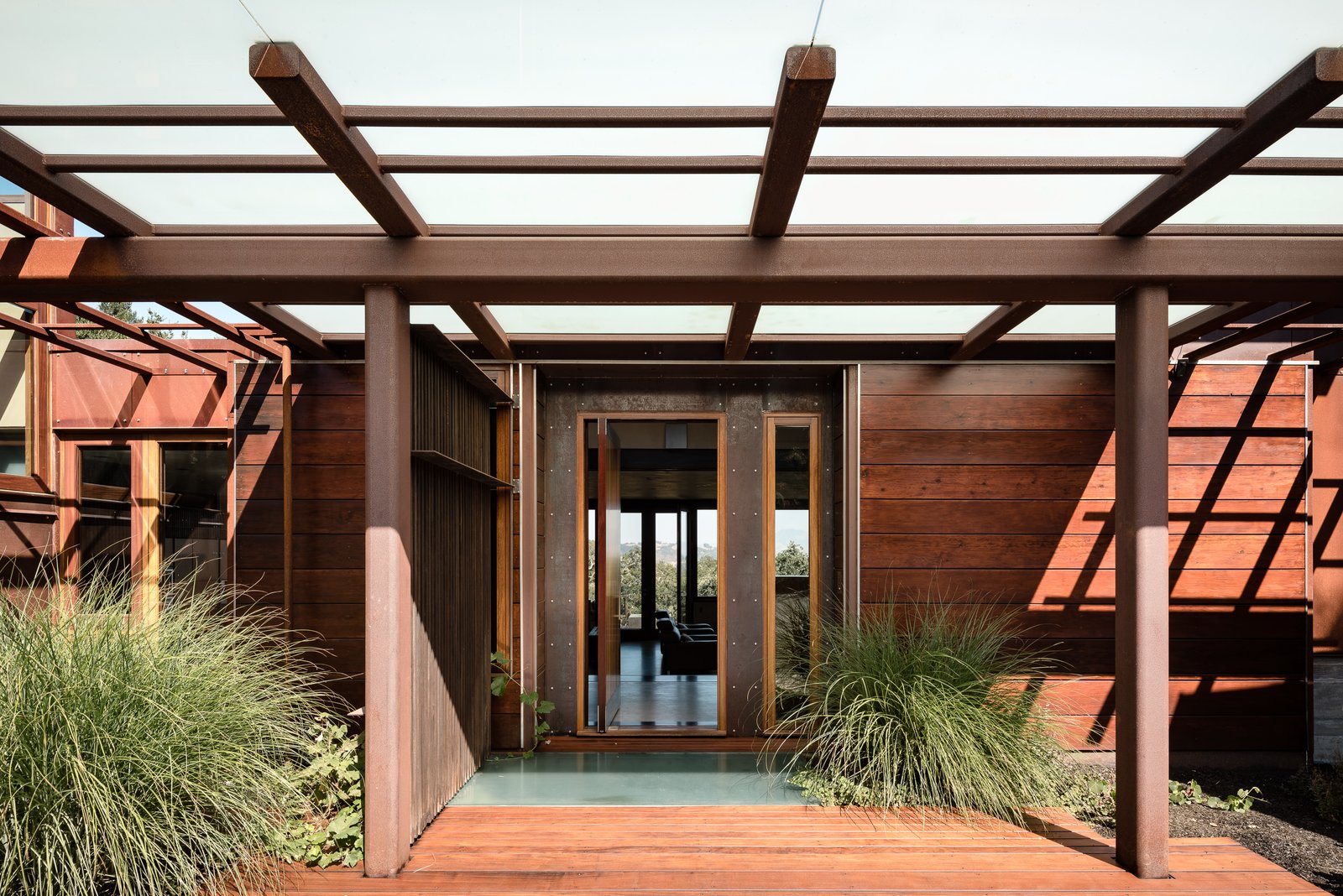 Photo 3 of 18 in Own Award-Winning Architect Greg Faulkner's Home For ...