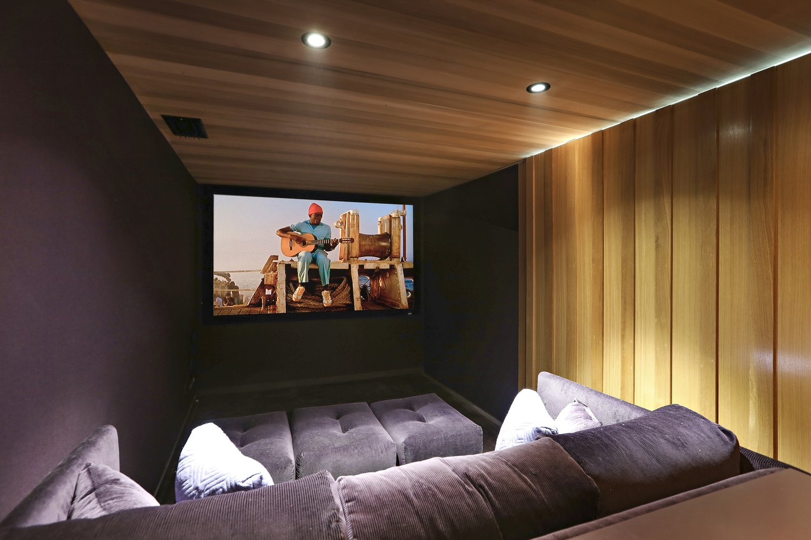 Photo 10 of 15 in A Thoughtfully Updated Hillside Home in L.A. Lists ...