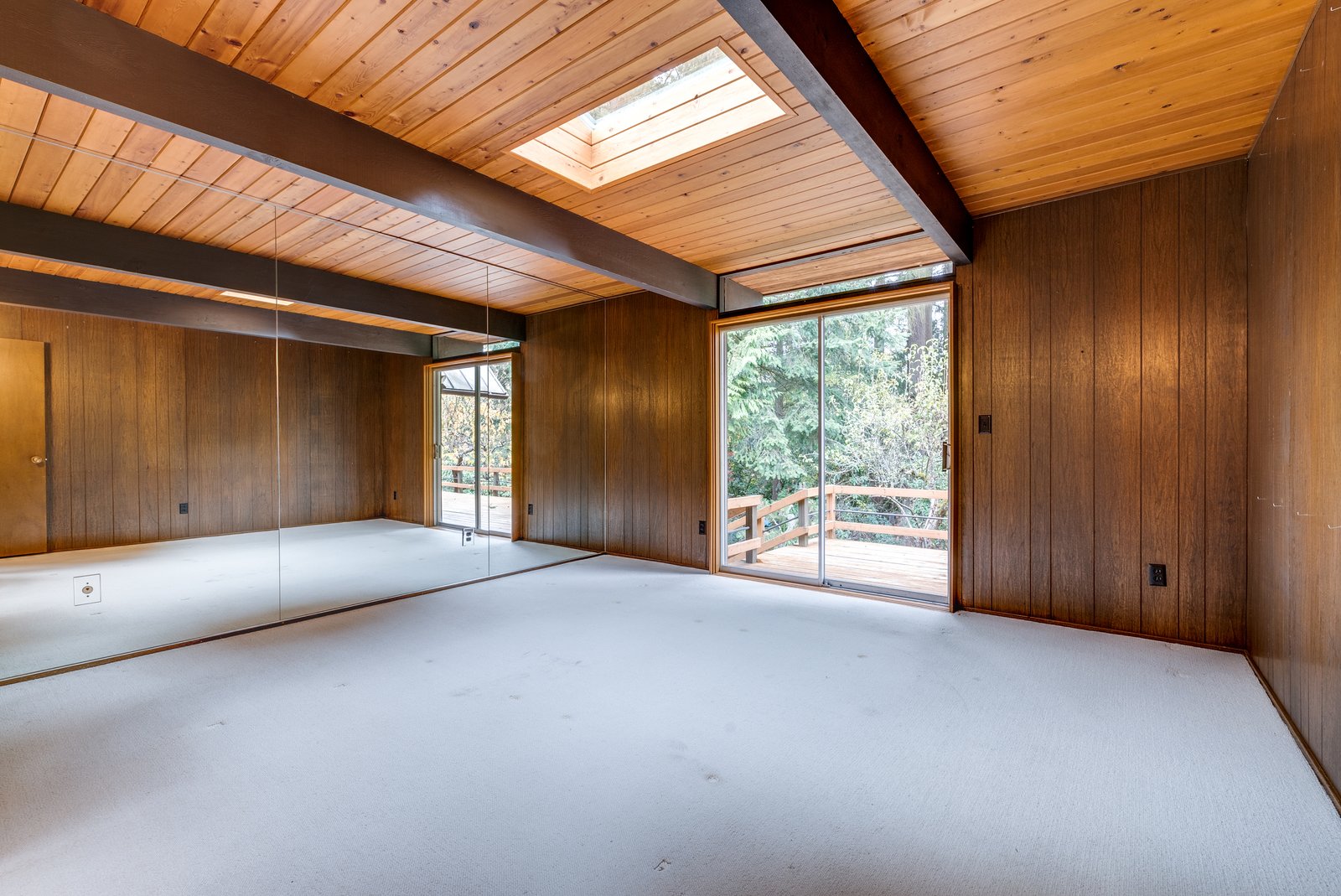 Photo 14 of 15 in A Midcentury Rummer Home Near Portland Hits the ...