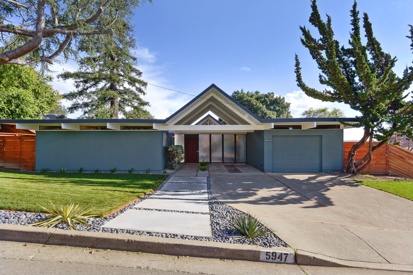 Photo 1 of 17 in A Double A-Frame Eichler in the Bay Area Asks $1.4M ...