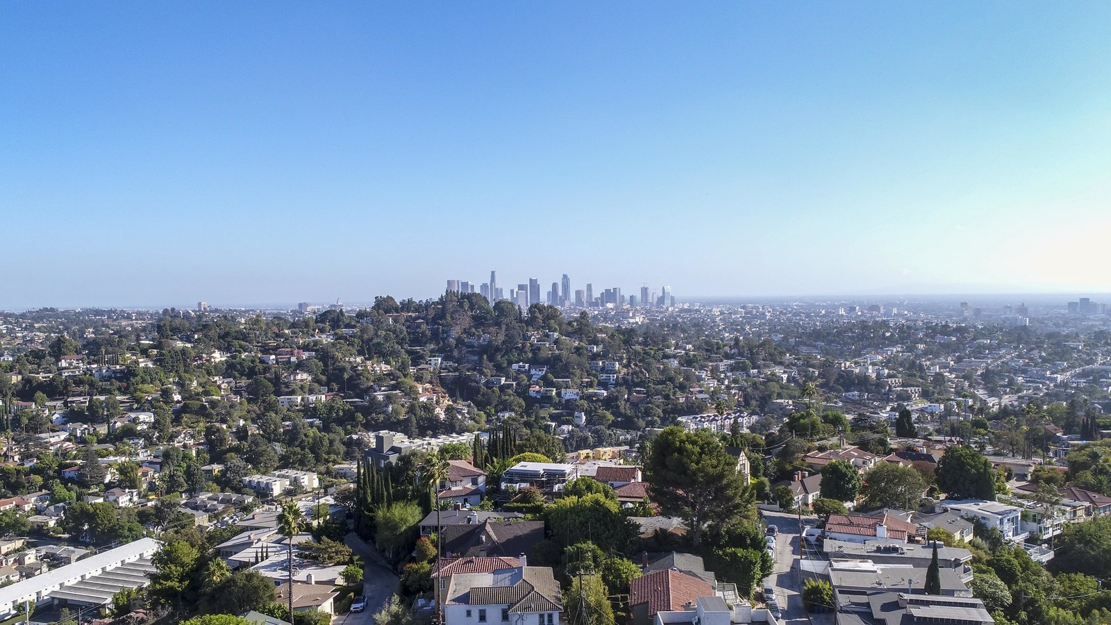 Photo 7 of 7 in Joseph Gordon-Levitt's Vintage 1940s Ranch House Lists ...