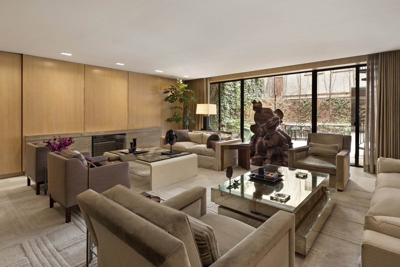 Photo 5 of 13 in Marc Jacobs Lists His Elegant West Village Townhouse ...