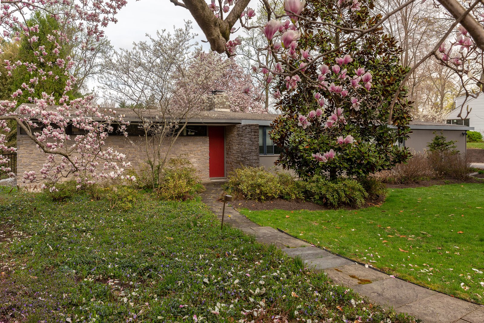 Photo 1 of 14 in A Rare East Coast Neutra Home Hits the Market For ...