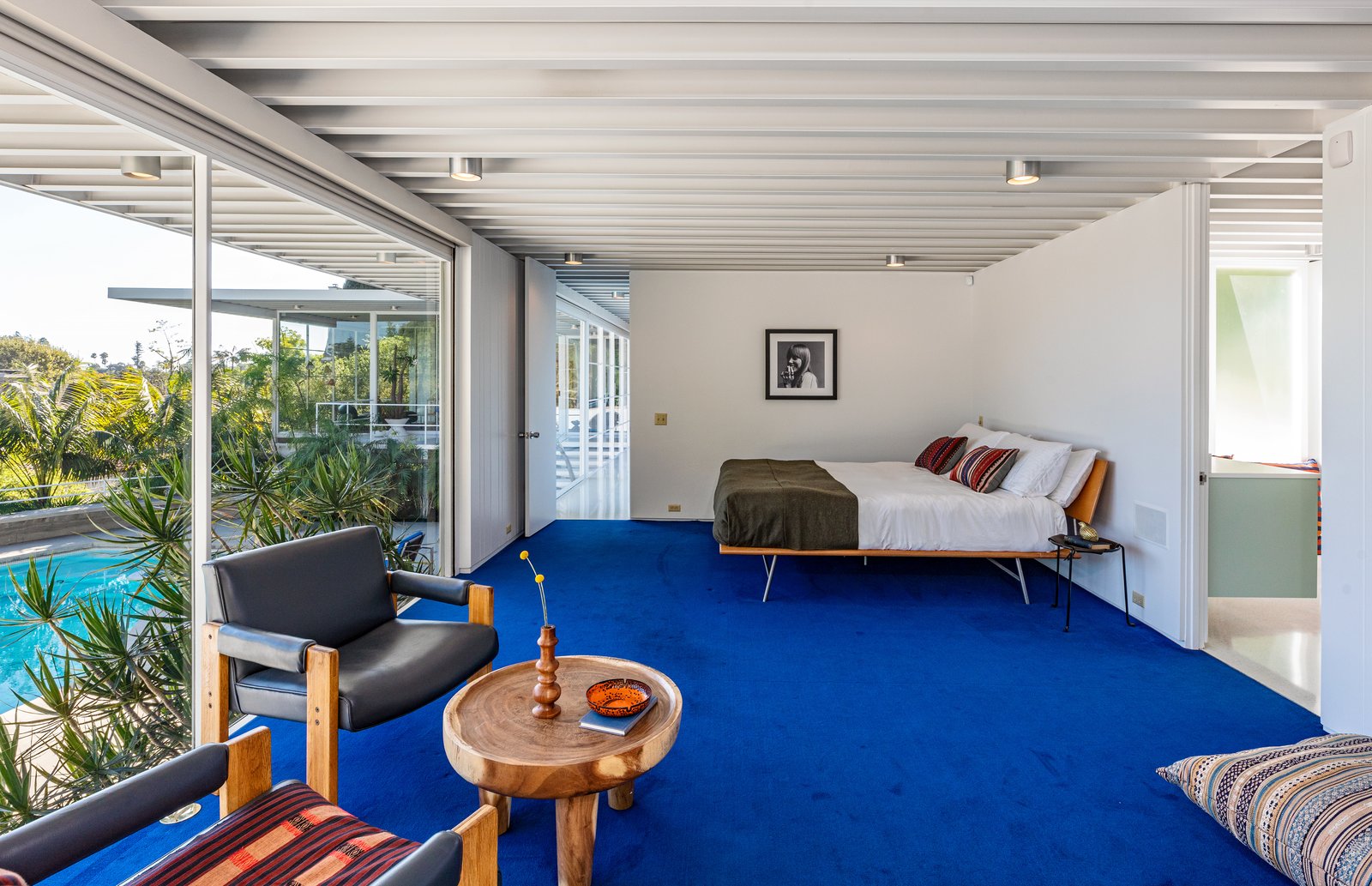 Photo 10 of 17 in Maroon 5’s Guitarist Lists a Midcentury Stunner in ...