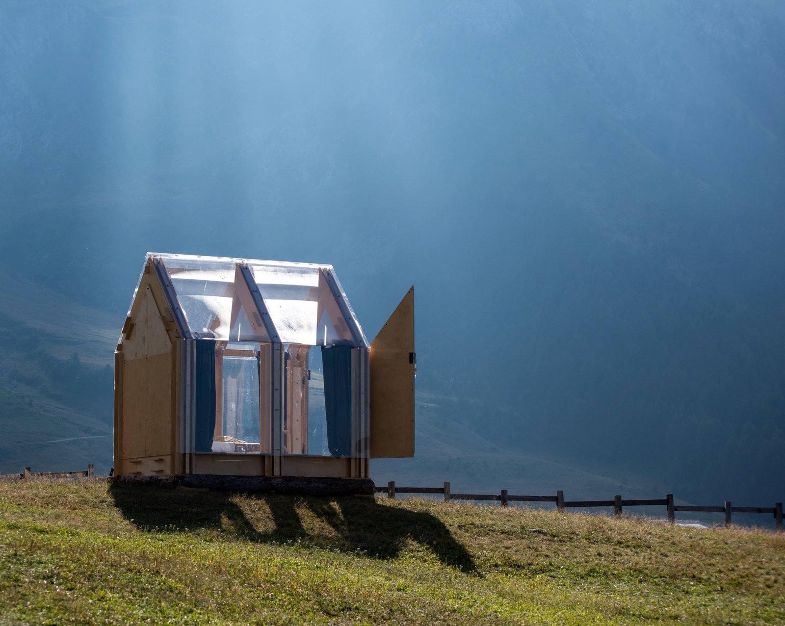Photo 5 of 7 in This Tiny Alpine Cabin Promises Better Stargazing Than ...