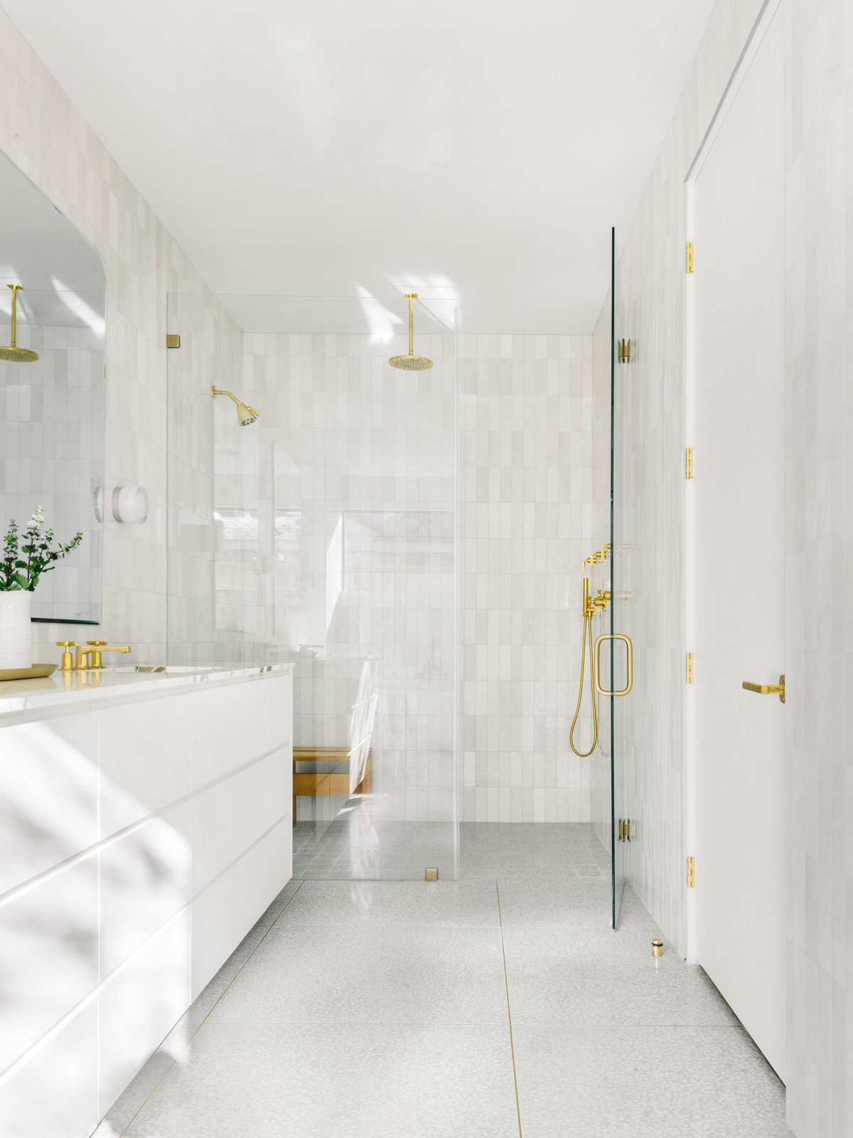 Photo 18 of 26 in A Gleaming Glass “Tree Room” Grows Out of a 1970s ...