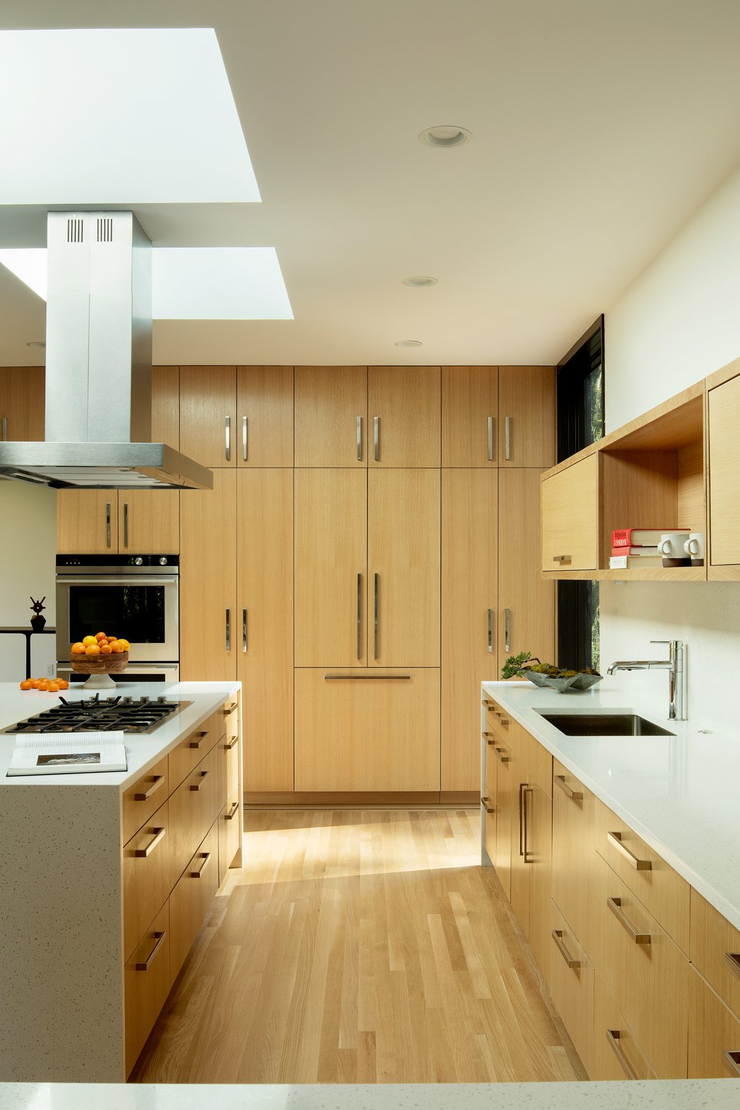 Photo 5 of 15 in Nestled Into a Private Corner of Portland’s Urban ...