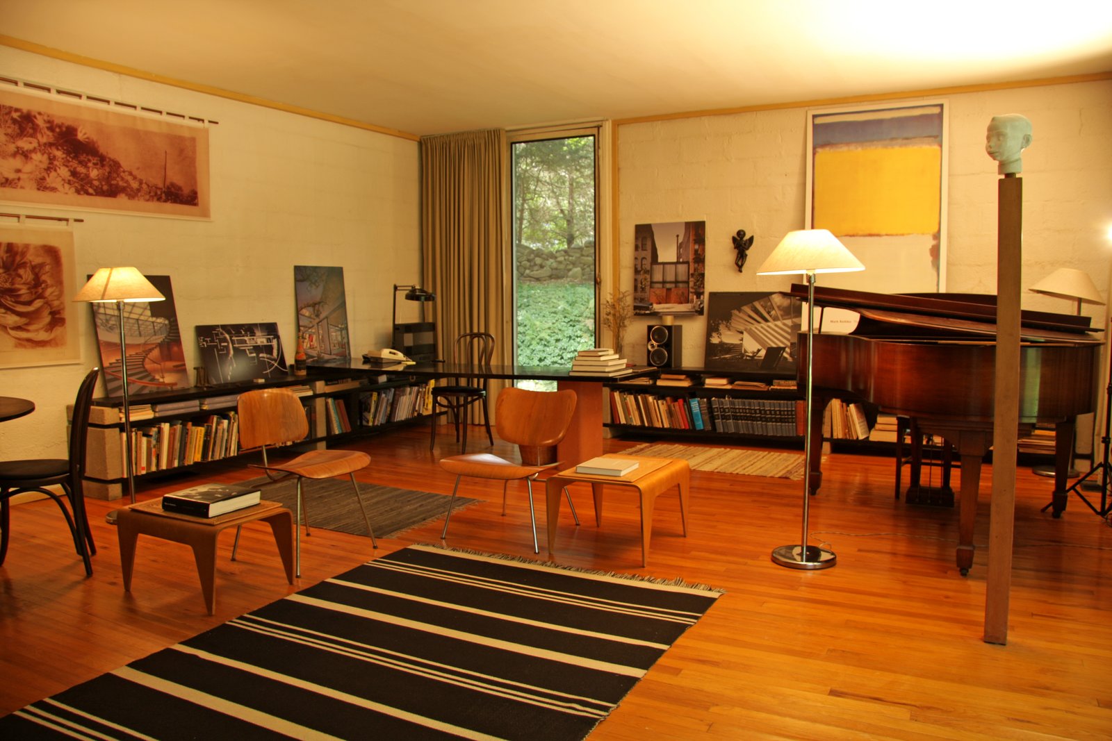 Photo 5 of 10 in The Booth House by Dwell from With $1 Million, You Can ...