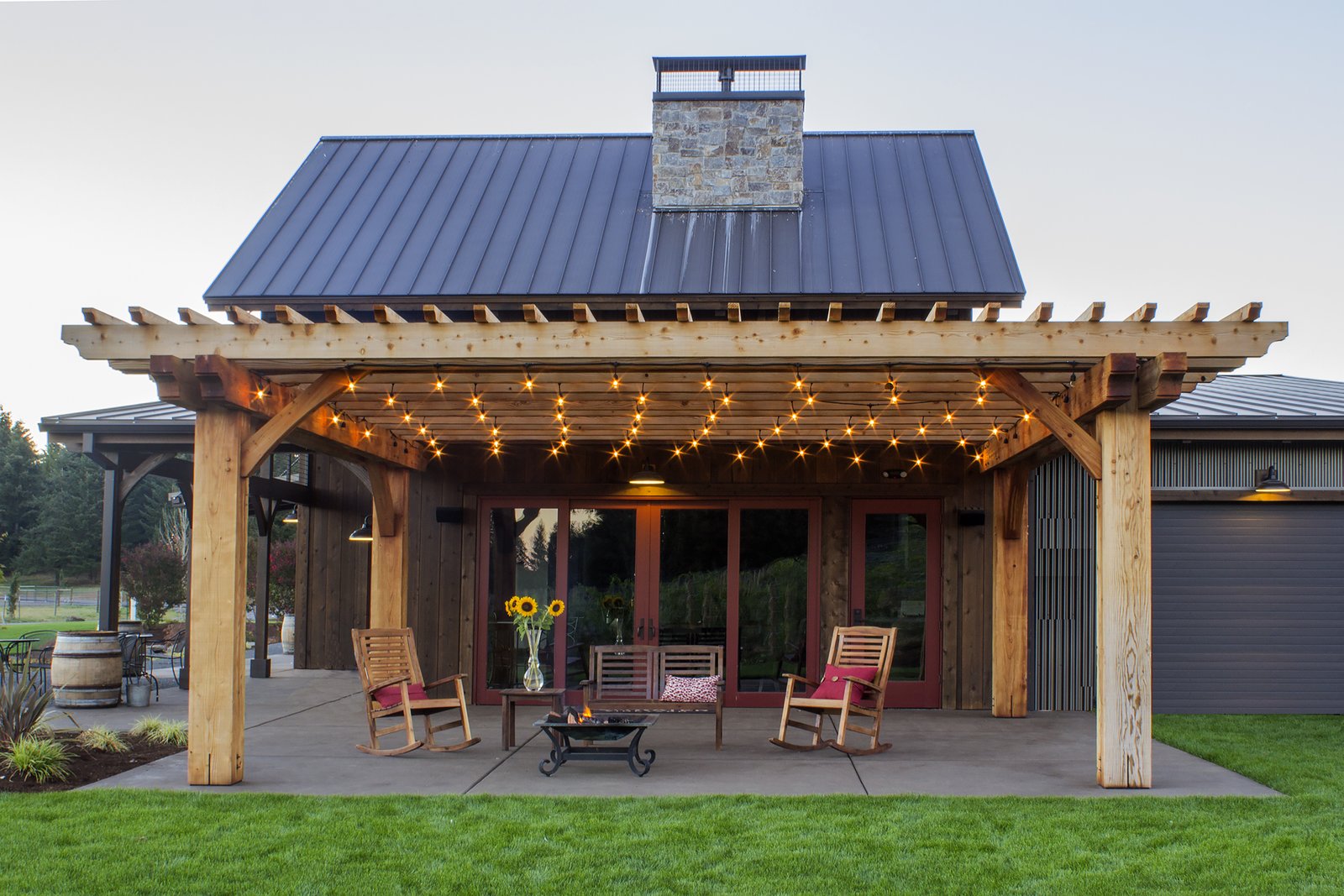 Photo 3 of 7 in Sustainable Redwood Stars in an Oregon Architectural ...