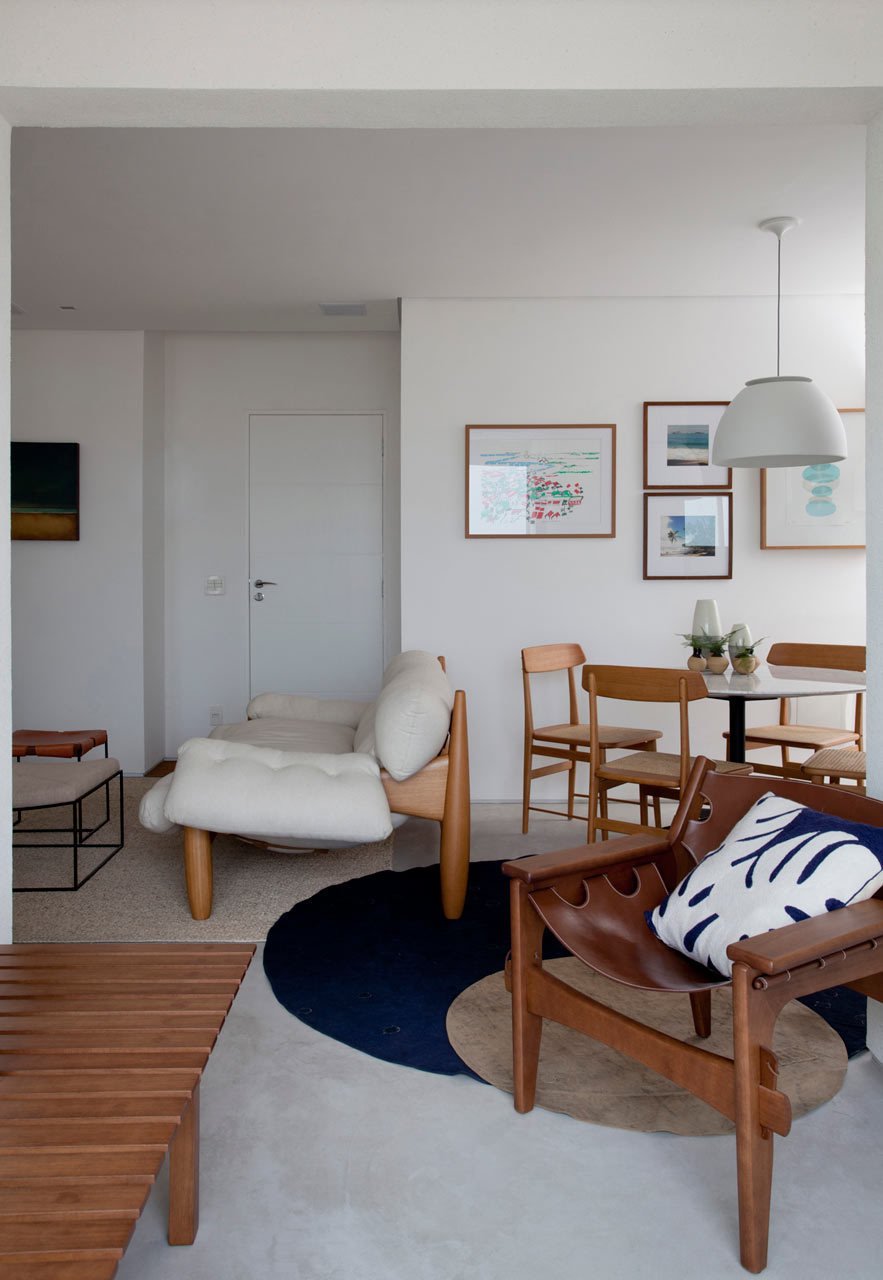 Photo 6 of 10 in An Apartment for Design-Loving Couple in Brazil by ...