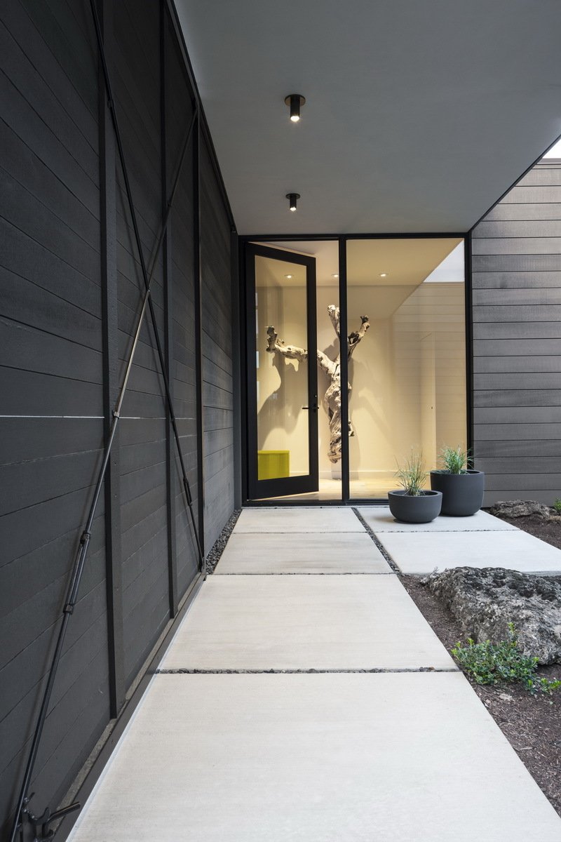 Photo 4 of 18 in High Desert Modern by DeForest Architects PLLC - Dwell