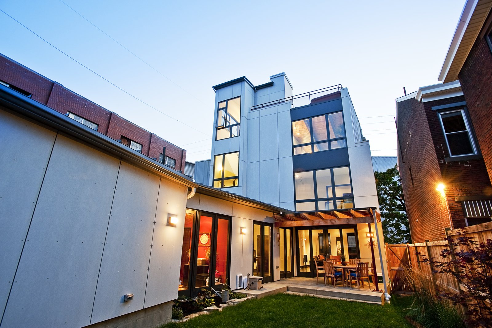 Silver Top House (6 Photos) - Dwell