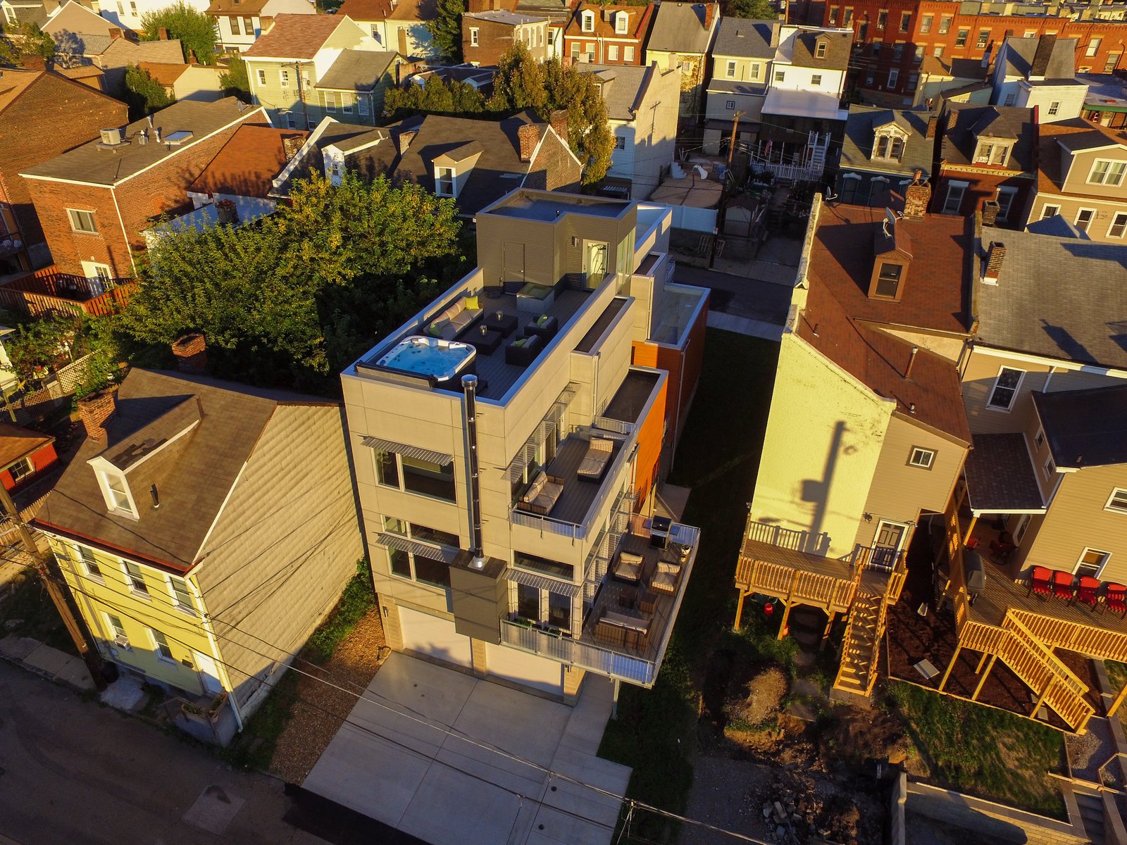 Photo 4 of 10 in Ligonier Street Residence by mossArchitects - Dwell