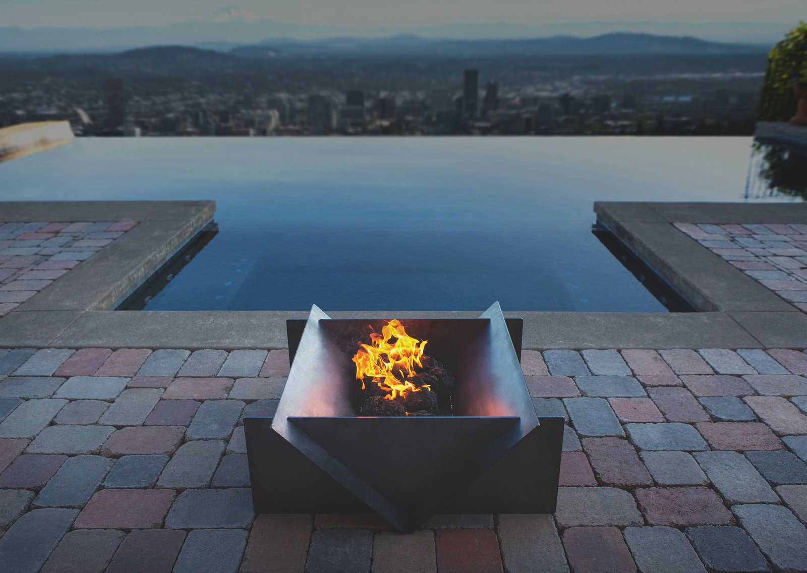 Photo 1 of 8 in Gather Around These 7 Modern Fire Pit Designs from ...