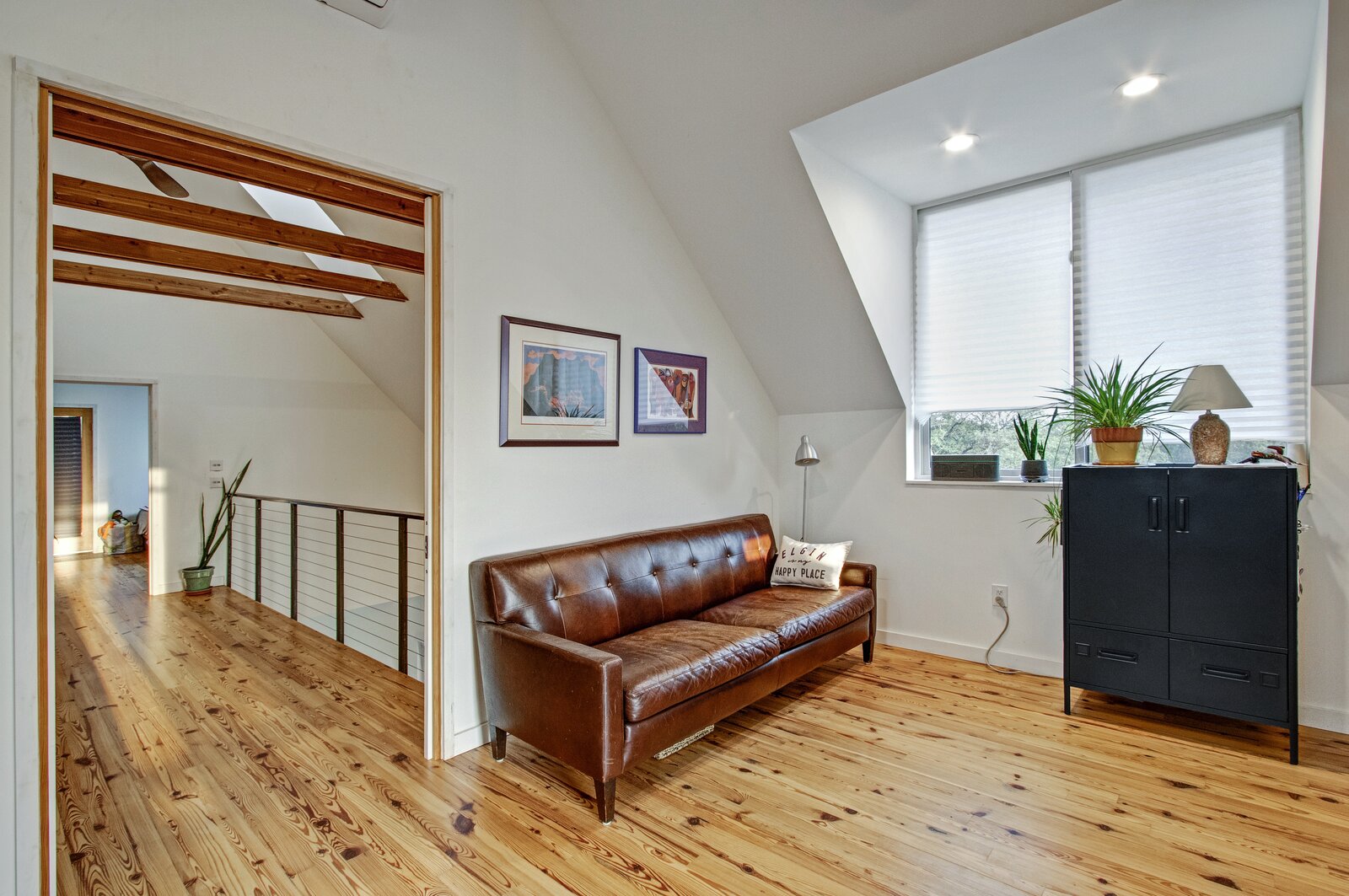 Photo 7 of 8 in Peacefield, Elgin by Jake Carter - Dwell