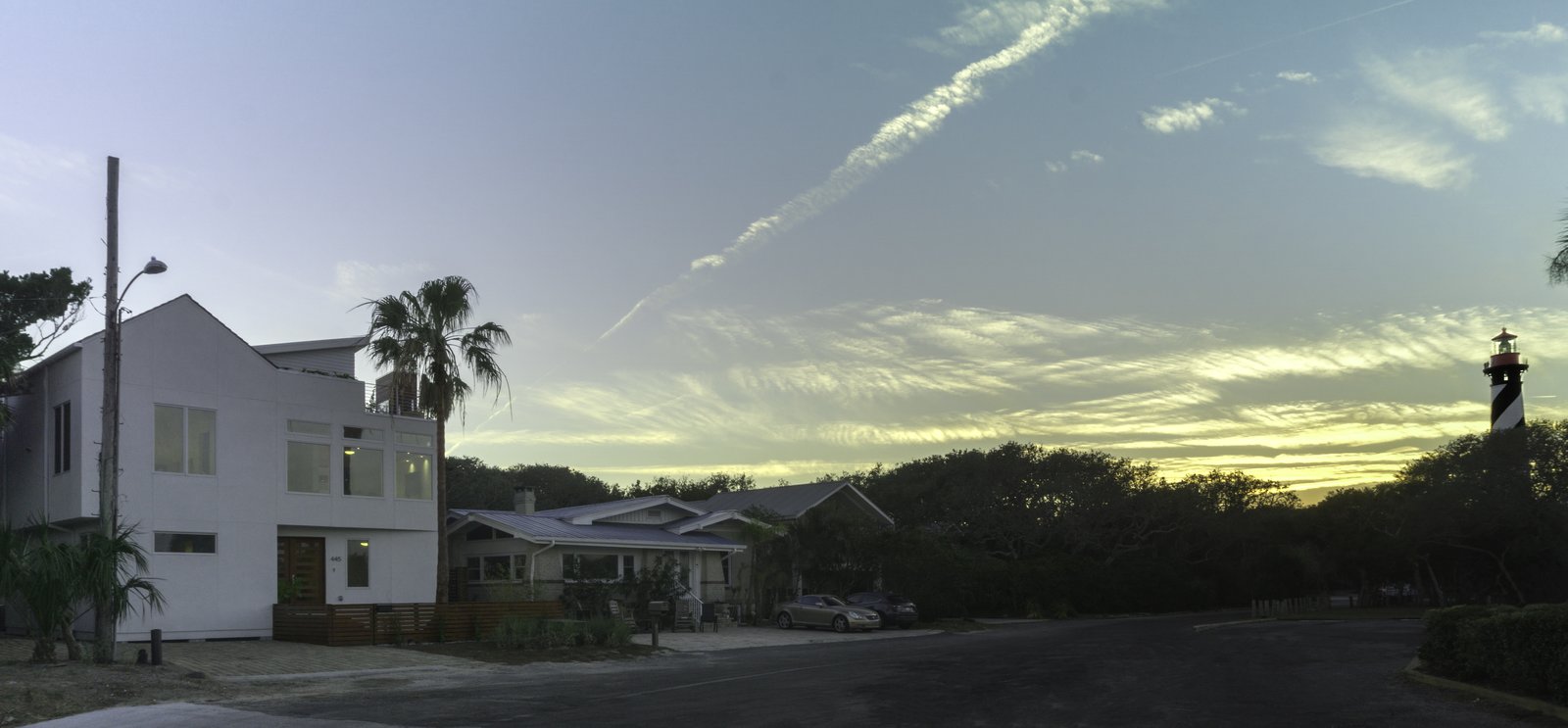 Photo 8 of 27 in The Live Oak House by Mandy Cheng Design - Dwell