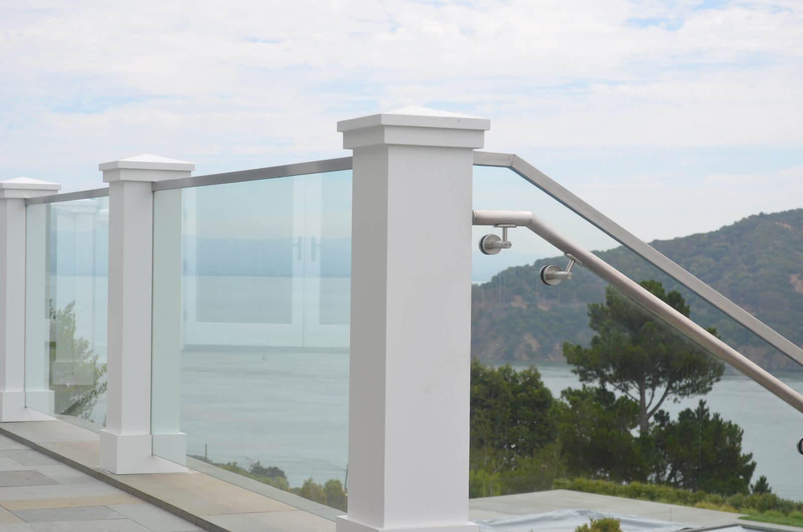 Photo 4 of 13 in Glass Railings by Old Town Glass, Inc. - Dwell