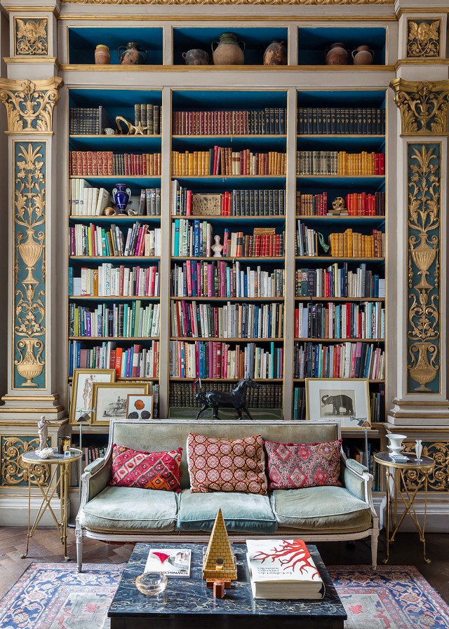 Photo 17 of 18 in 9 Home Libraries We All Want to Curl Up in This ...
